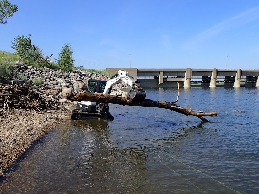 Releases from Garrison Dam continue to decline, project crews to test ...