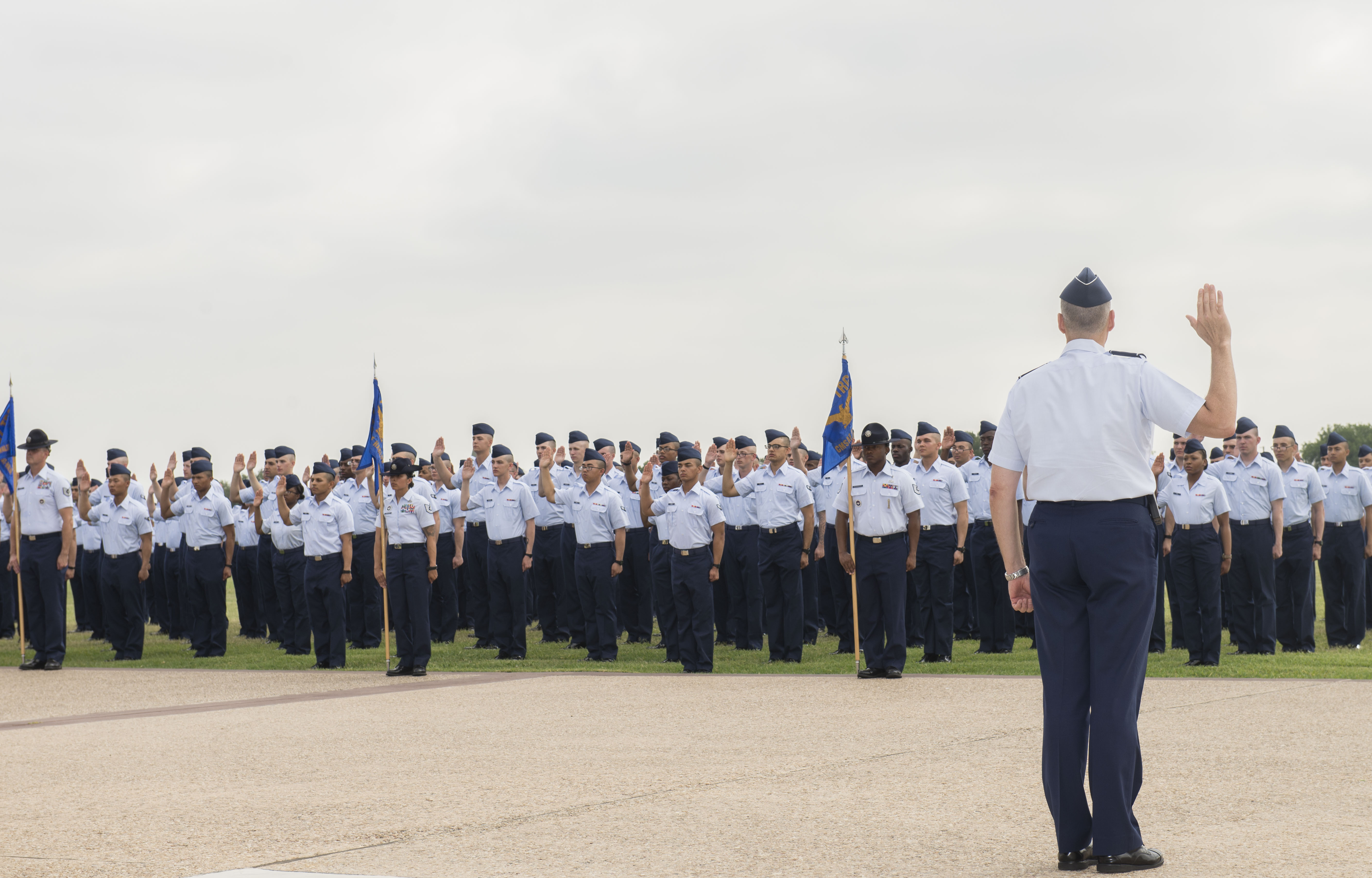 8th Air Force Commander speaks to BMT graduates > 8th Air Force/J-GSOC ...