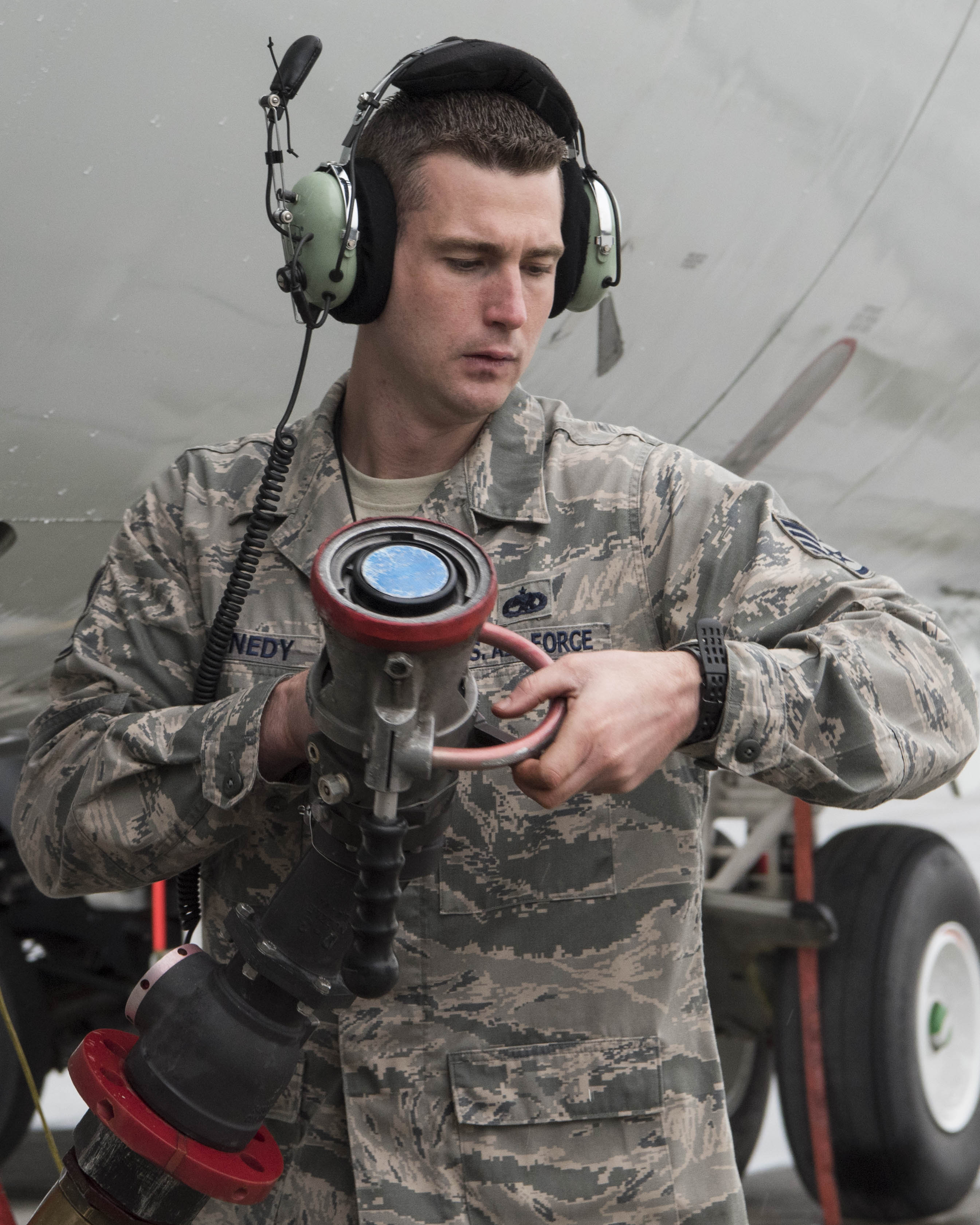 703rd AMXS Crew Chiefs maintain more than aircraft > Joint Base ...