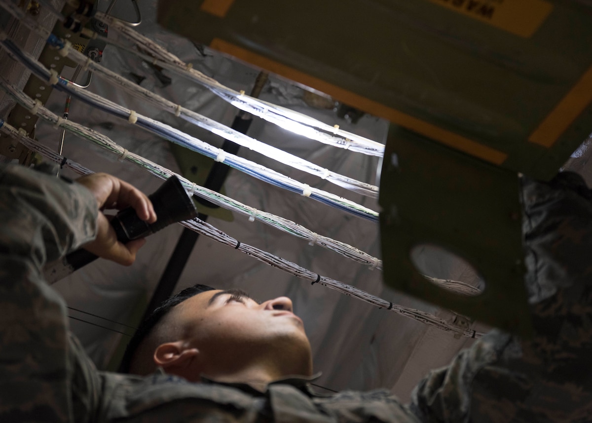 703rd AMXS Crew Chiefs maintain more than aircraft > Joint Base ...