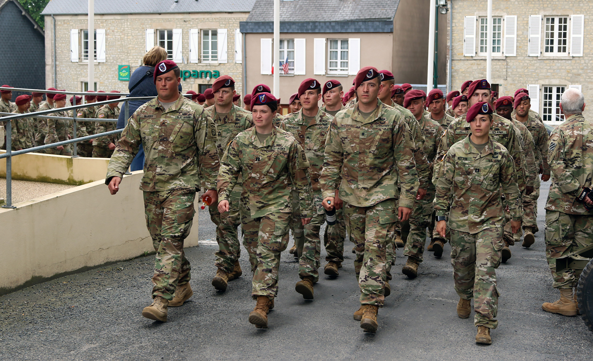 82nd Airborne Division Honors WWII Paratroopers in Normandy > U.S. Army ... 82nd Airborne Division Honors WWII Paratroopers in Normandy > U.S. Army ...