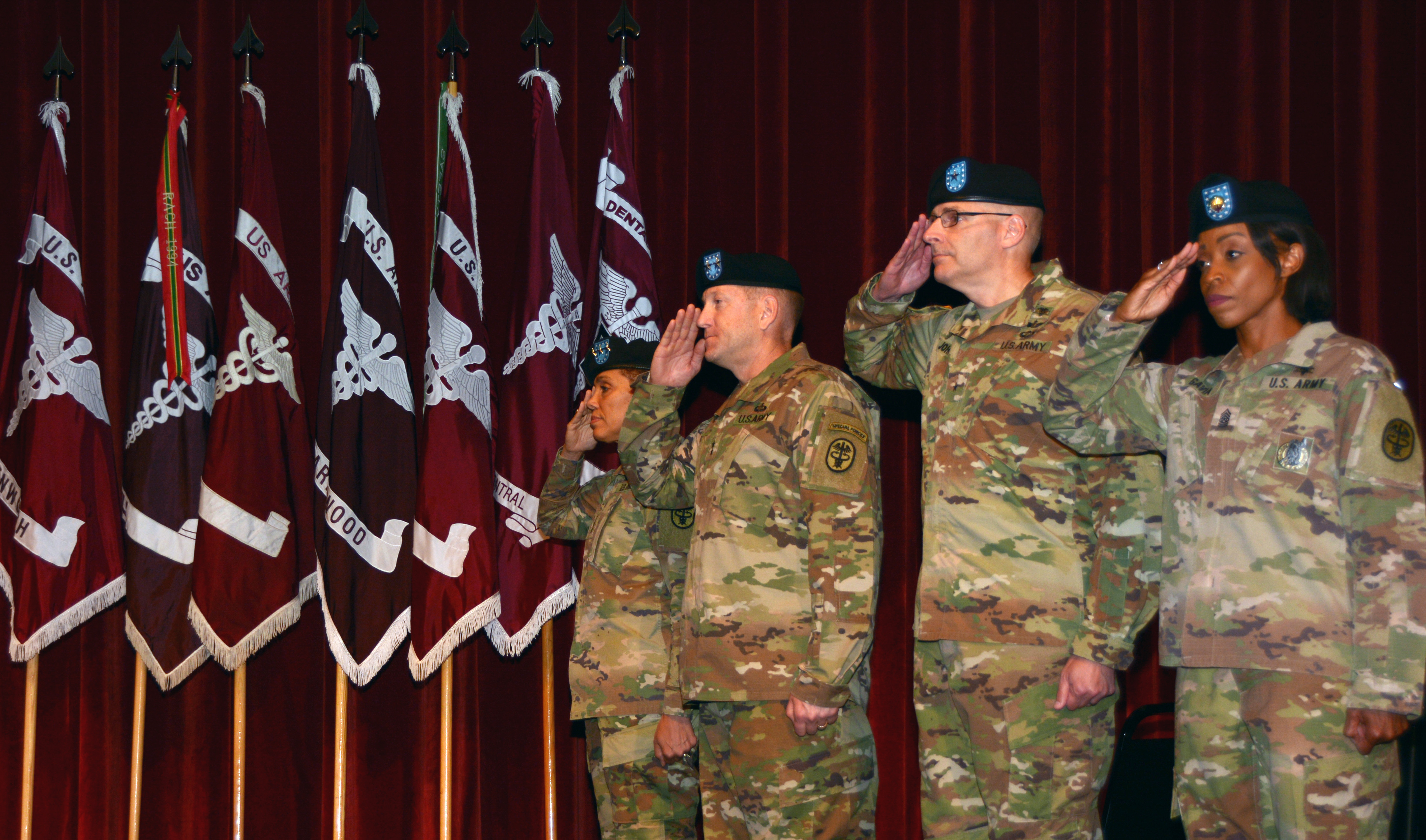 Regional Health Command-Central holds change of command, relinquishment ...