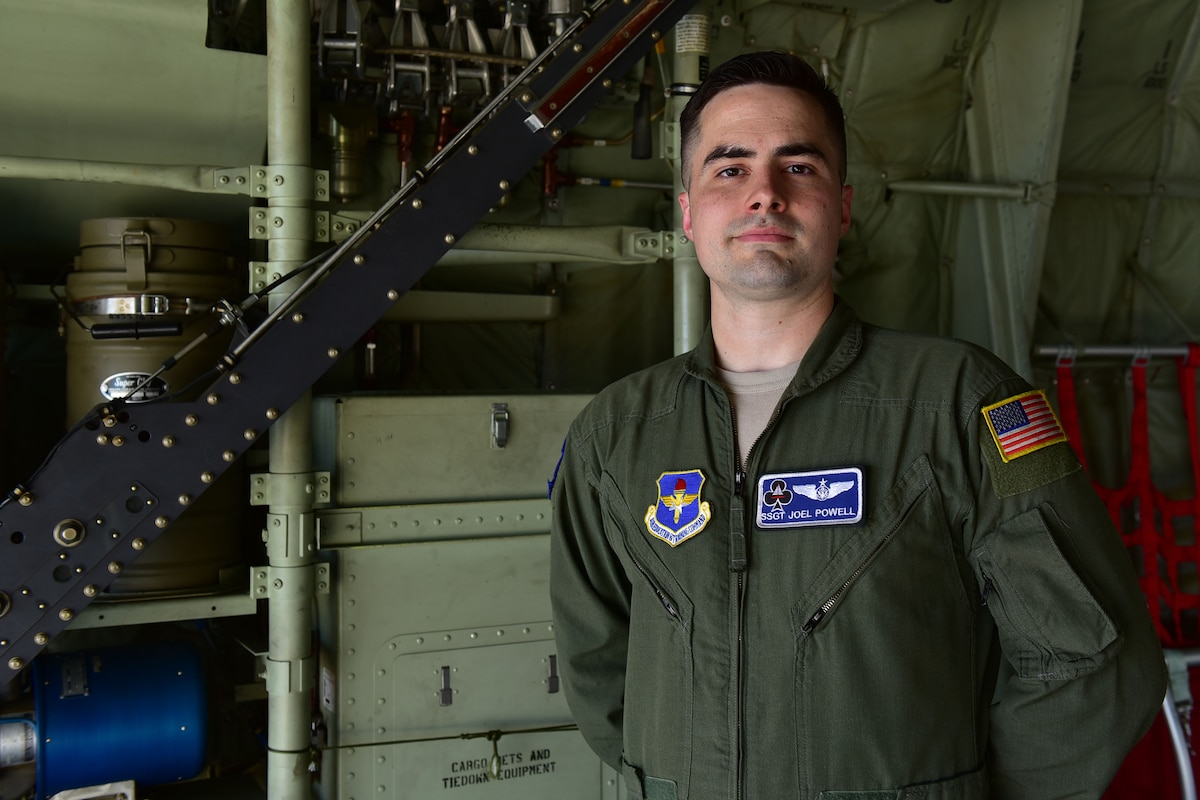 Combat Airlifter of the Week: Staff Sgt. Joel Powell > Little Rock Air ...