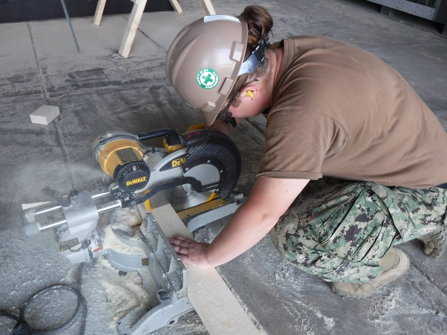 Army and Navy Team Up for Construction Project in Poland > Seabee ...