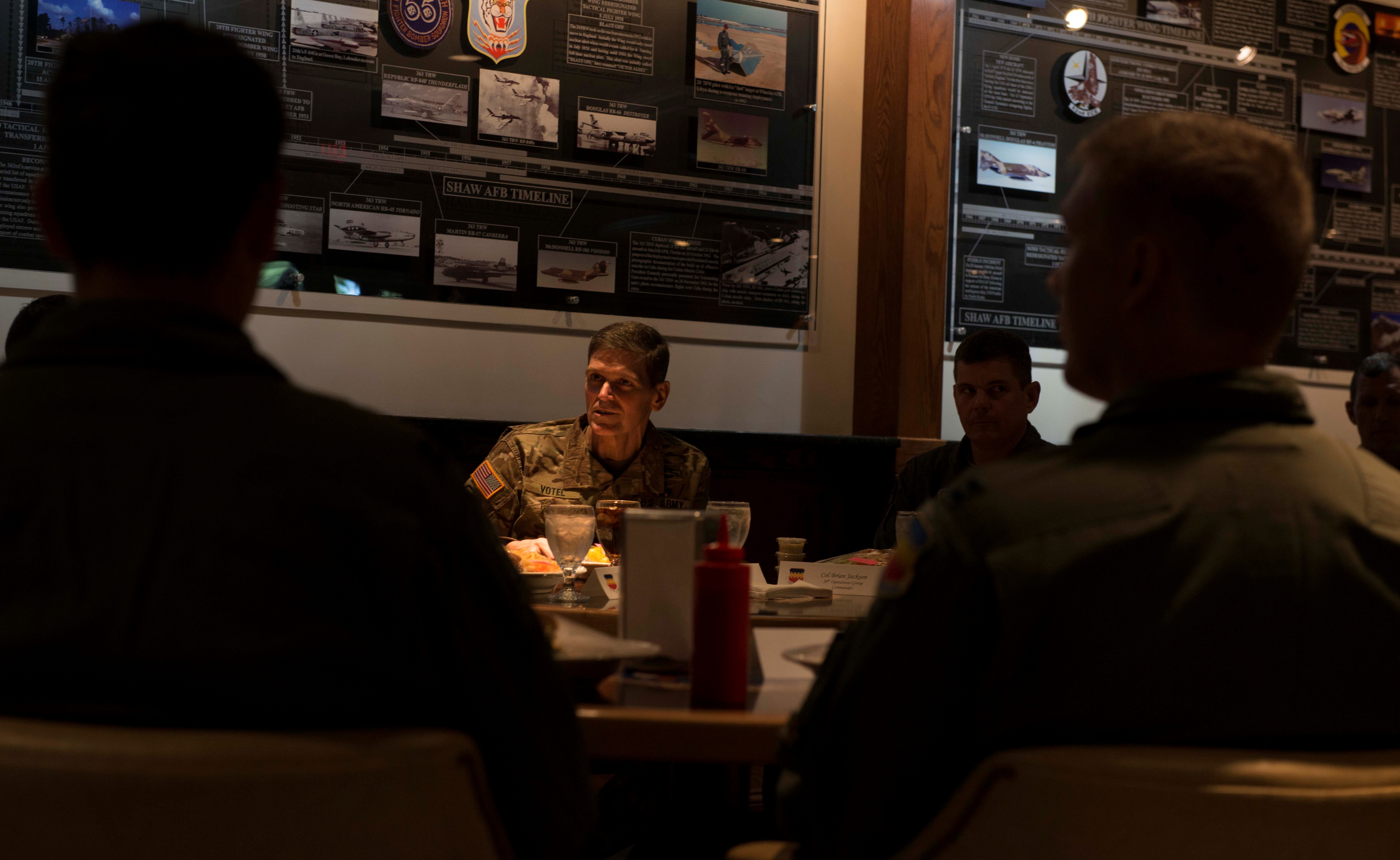 CENTCOM commander tours Shaw > Shaw Air Force Base > Article Display