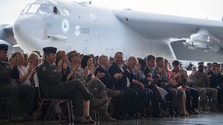 2nd Bomb Wing welcomes new commander > Barksdale Air Force Base > News