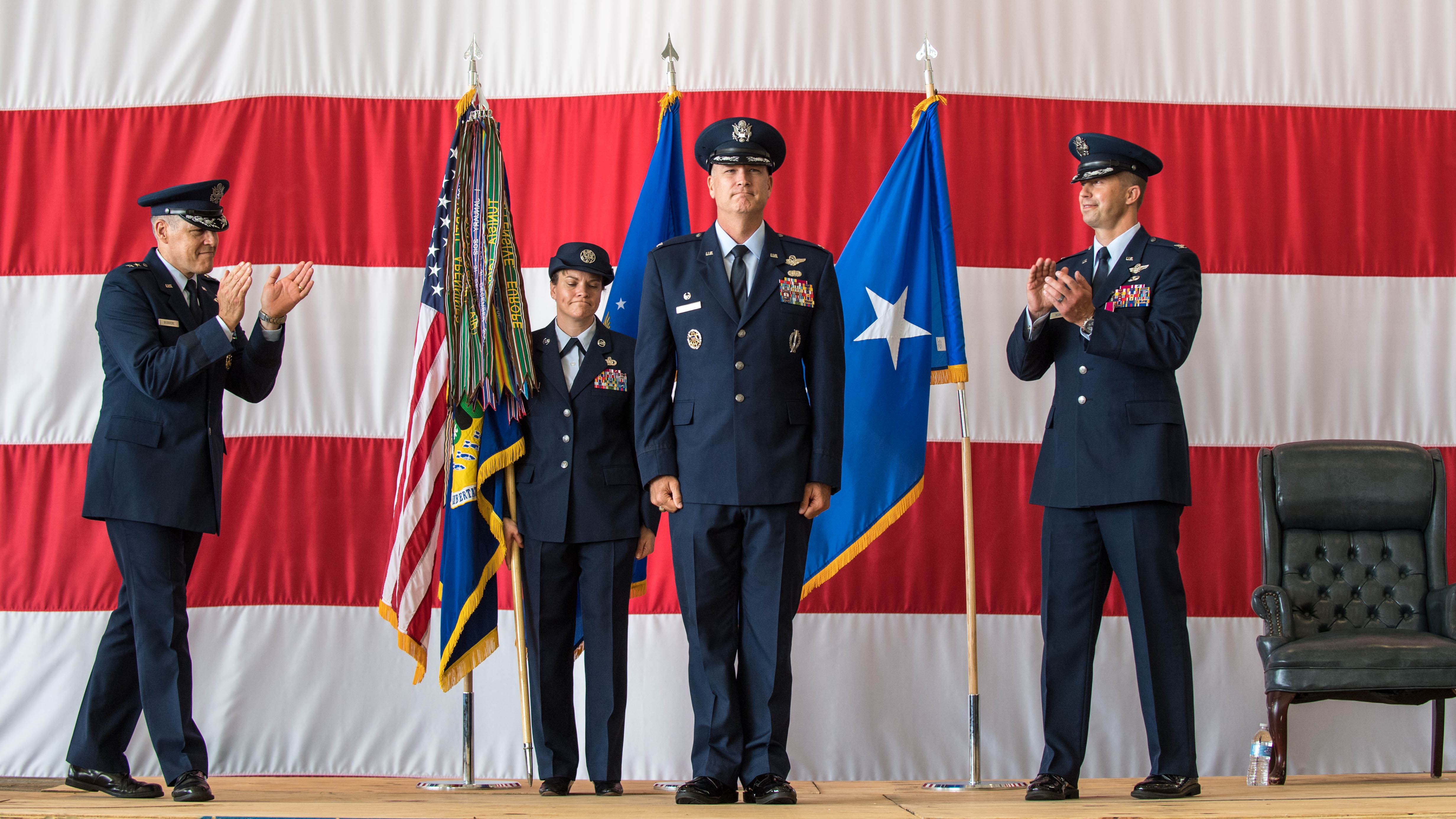 2nd Bomb Wing welcomes new commander > Barksdale Air Force Base > News