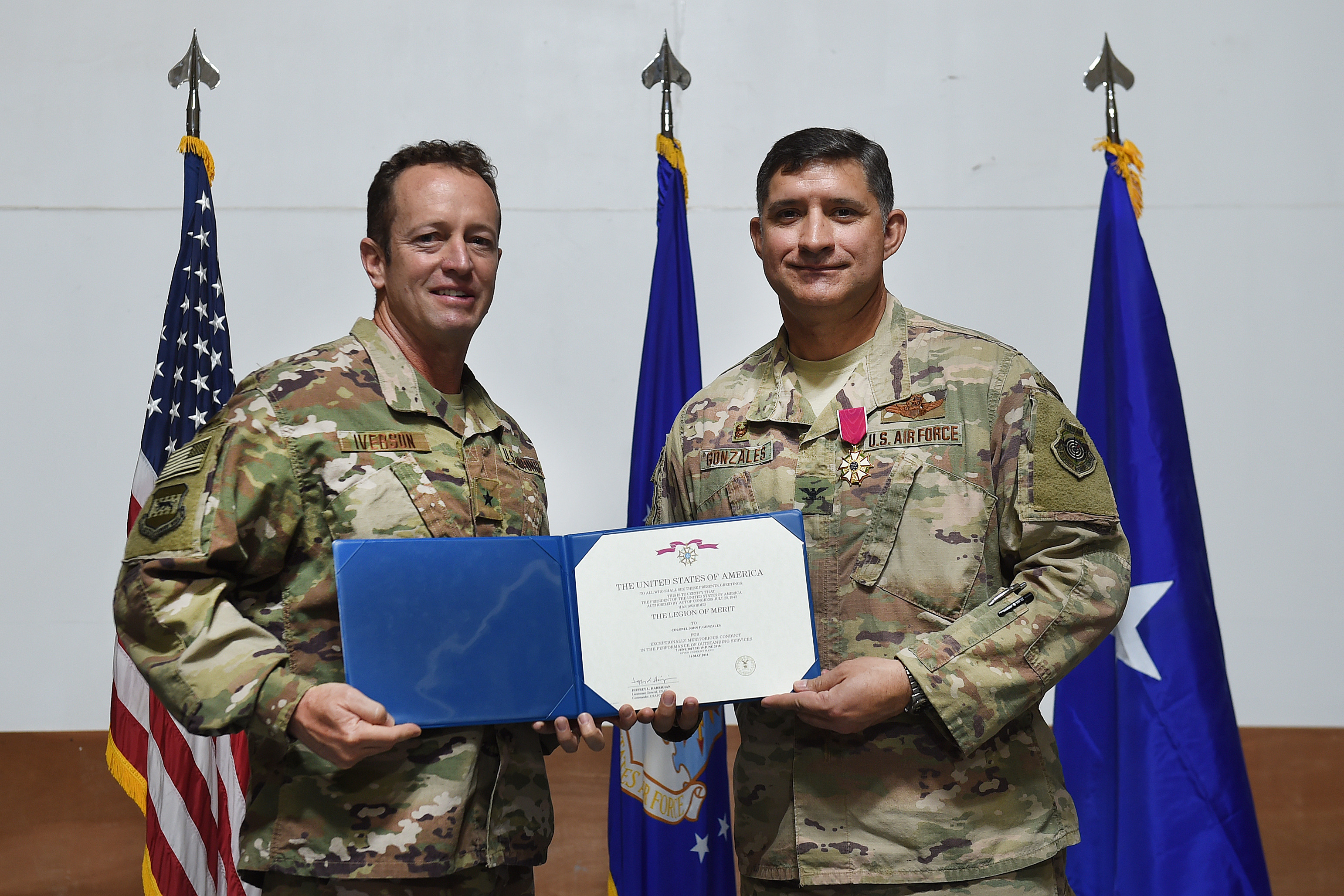 407th AEG welcomes new commander > U.S. Air Forces Central > News