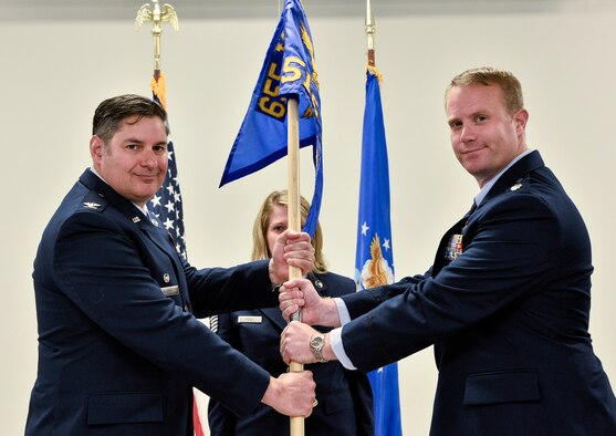 512th IS welcomes new commander > March Air Reserve Base > Article Display