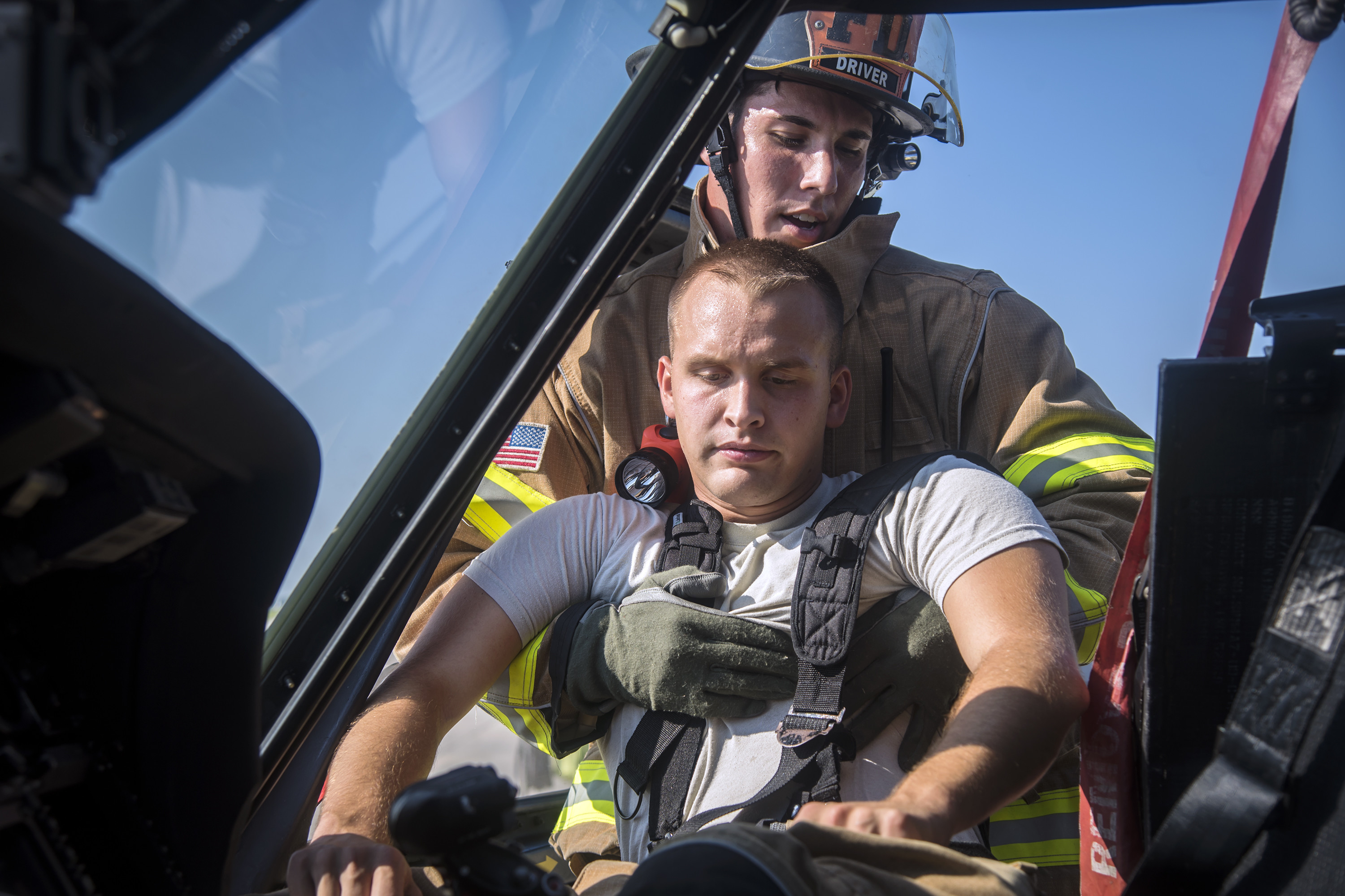 Firefighters hone 'Pave Hawk' rescue skills > Moody Air Force Base ...
