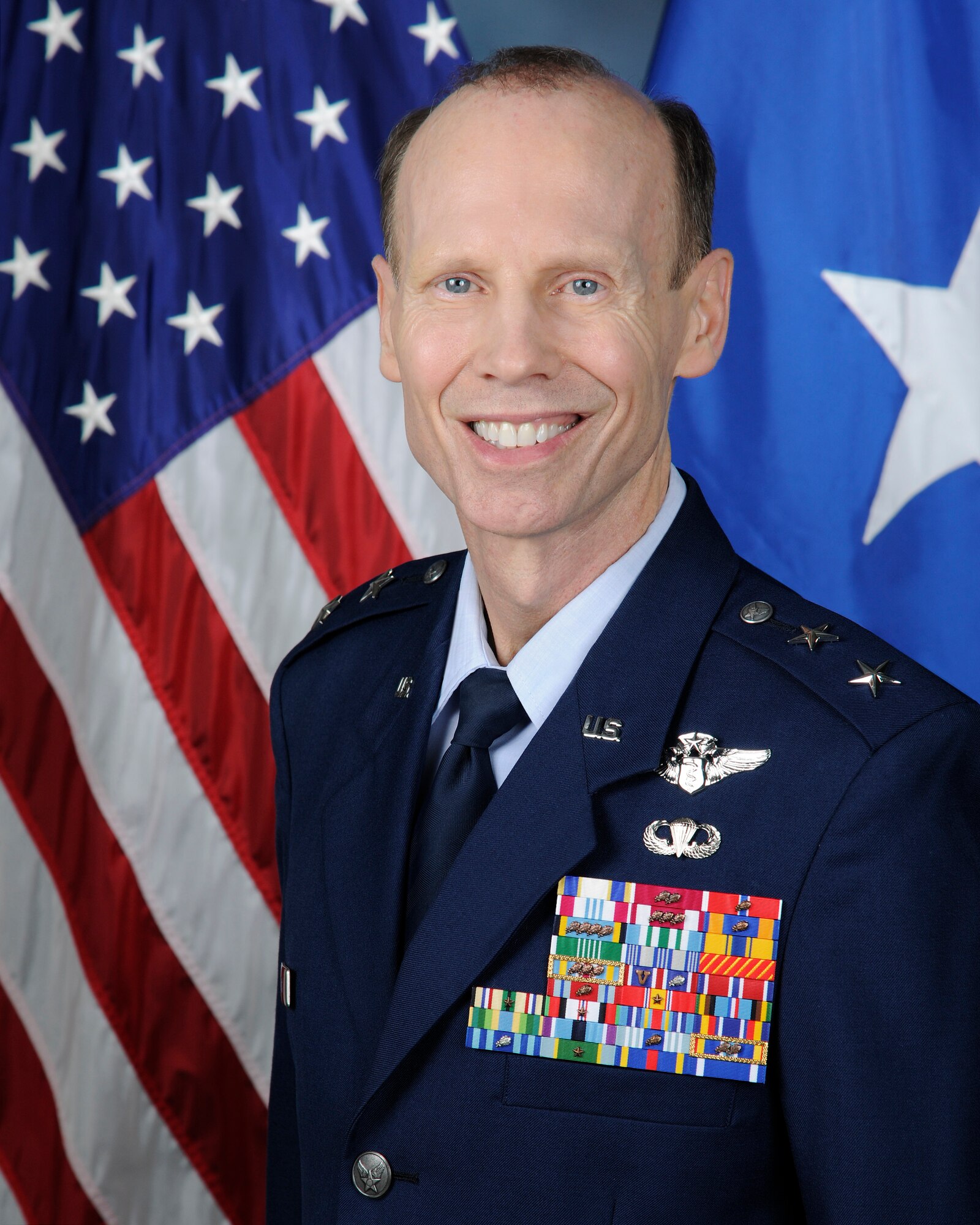 BART O. IDDINS > Air Force > Biography Display