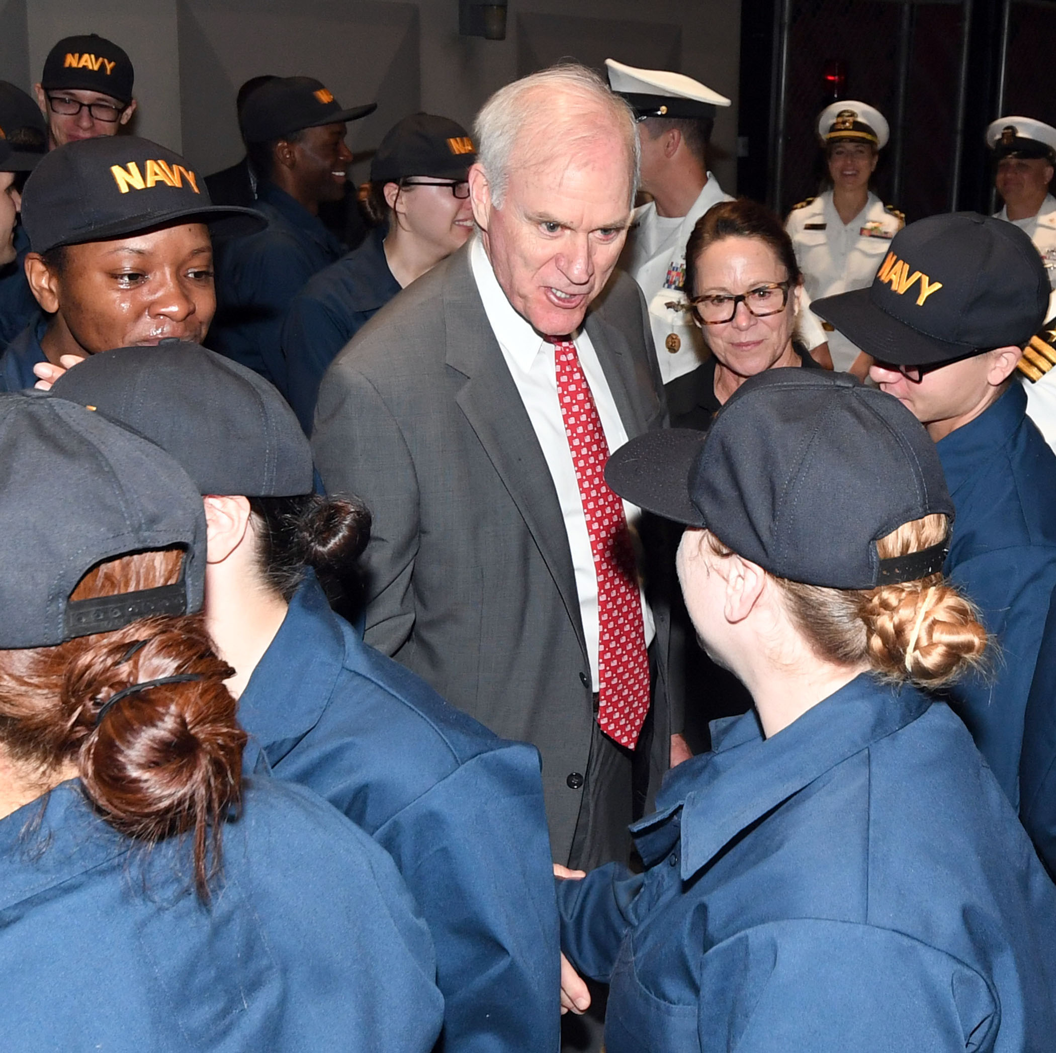 SECNAV Observes New Recruit Training, Reviews Graduation > United ...