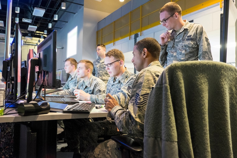 Scott Cyber Mission Defense Team supports Exercise Red Flag > Scott Air ...