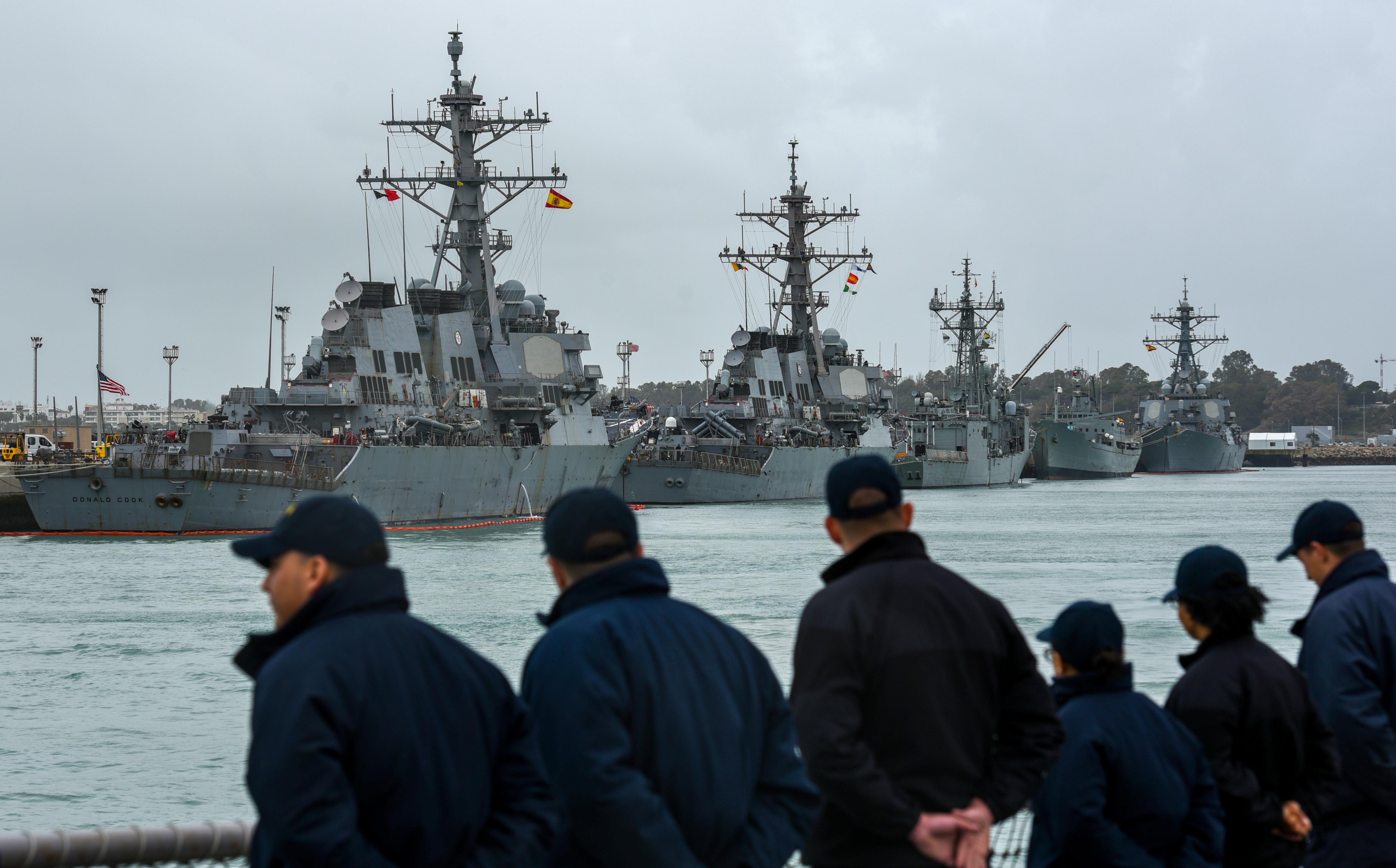 USS Laboon Enters U.S. 6th Fleet > United States Navy > display ...