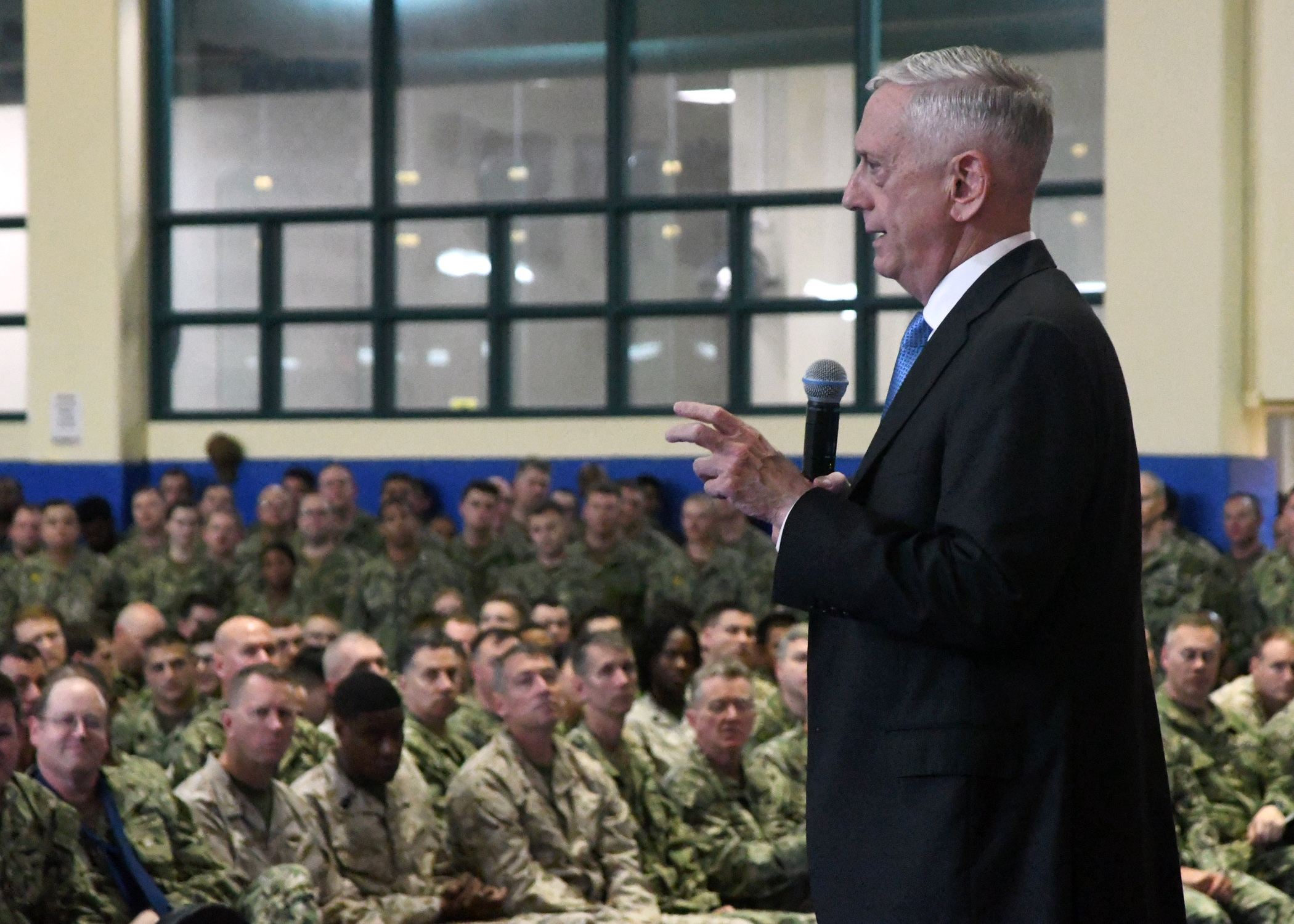 SECDEF Speaks with Sailors and Marines at NSA Bahrain > U.S. Naval ...