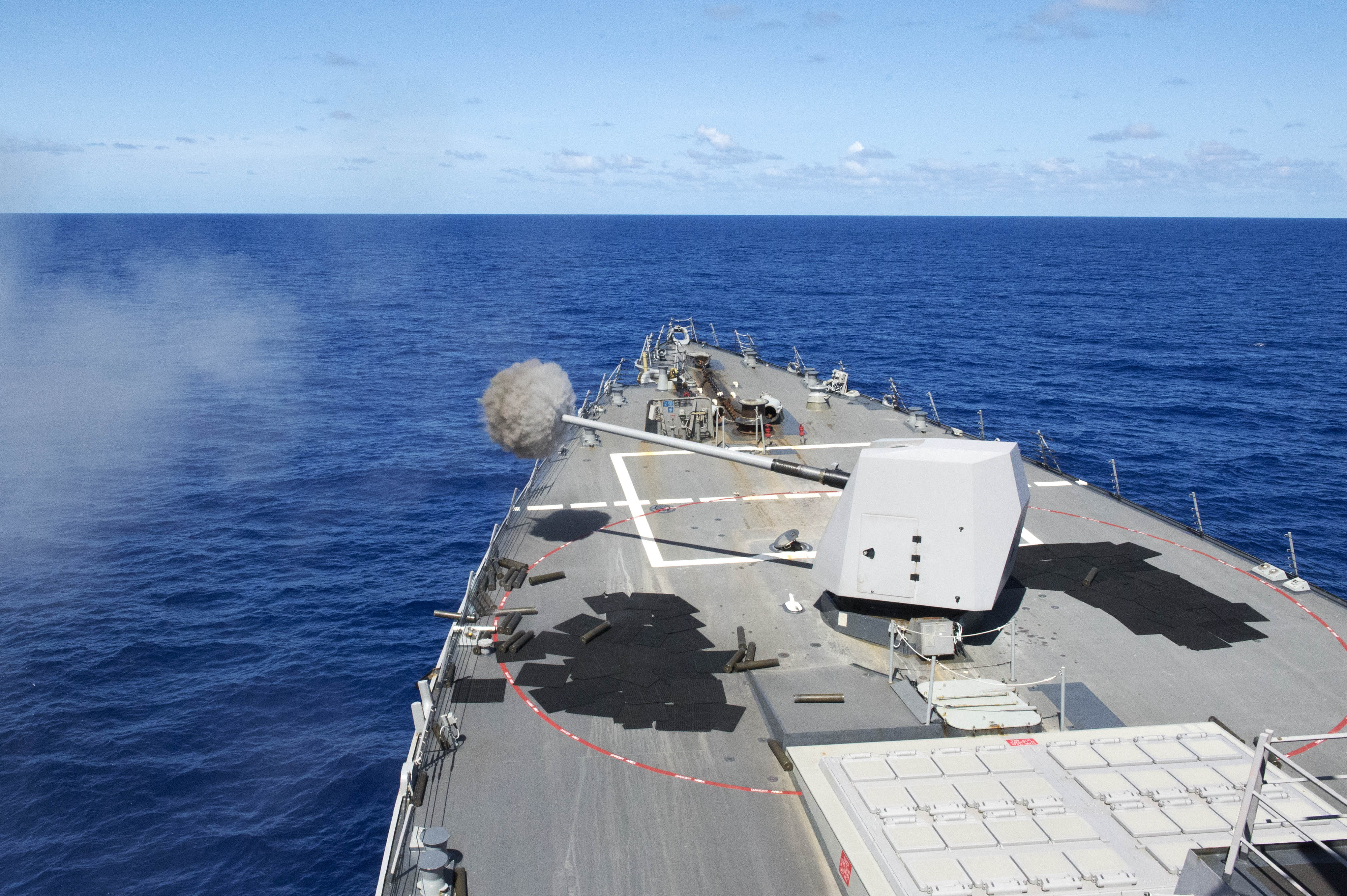 USS Mustin Sharpens Skills at MultiSail 18 Exercise - European Security