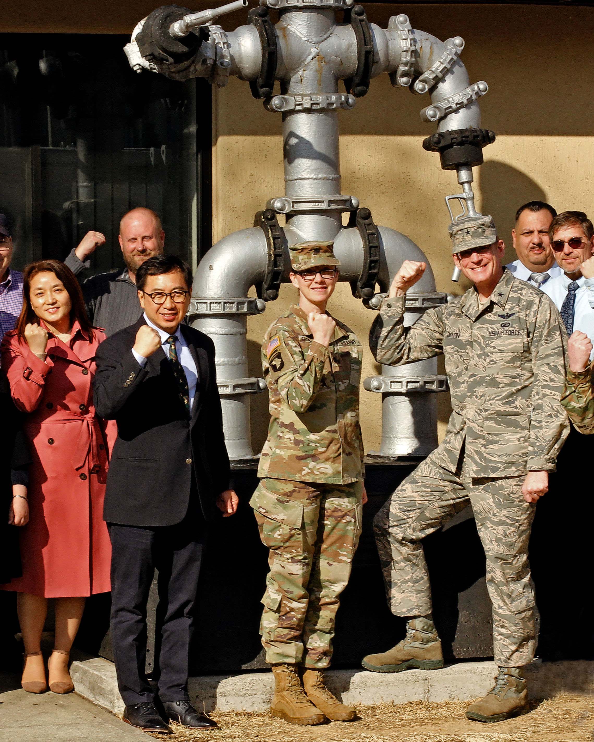 DLA Energy Commander visits Korea > Defense Logistics Agency > News ...