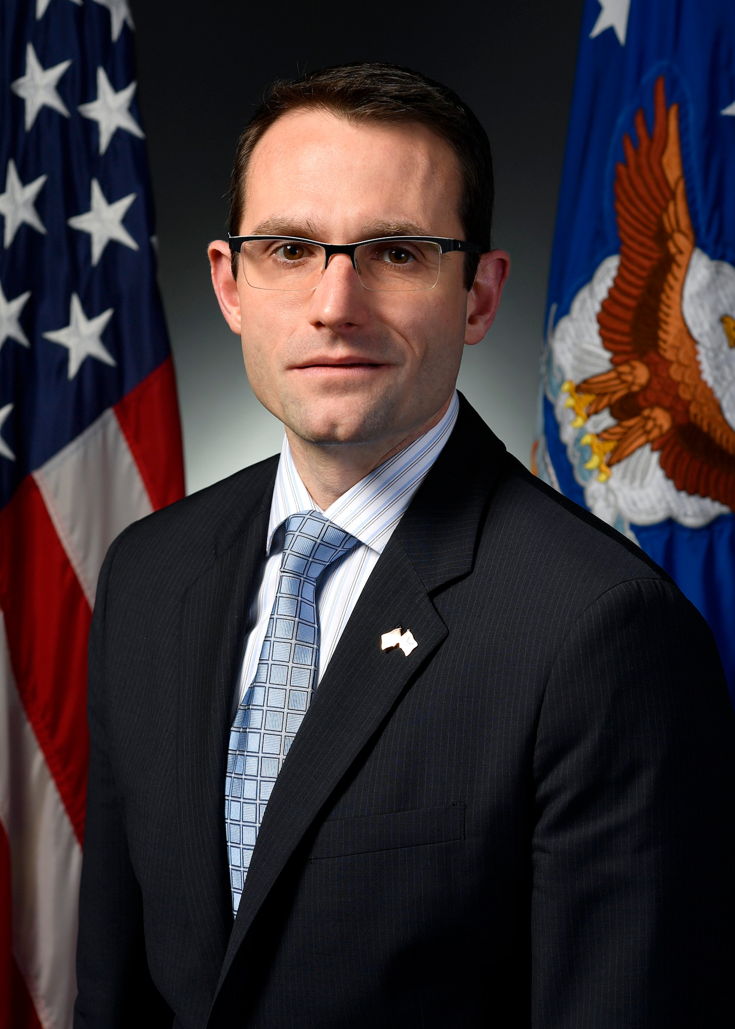 DR. WILL ROPER > Air Force > Biography Display