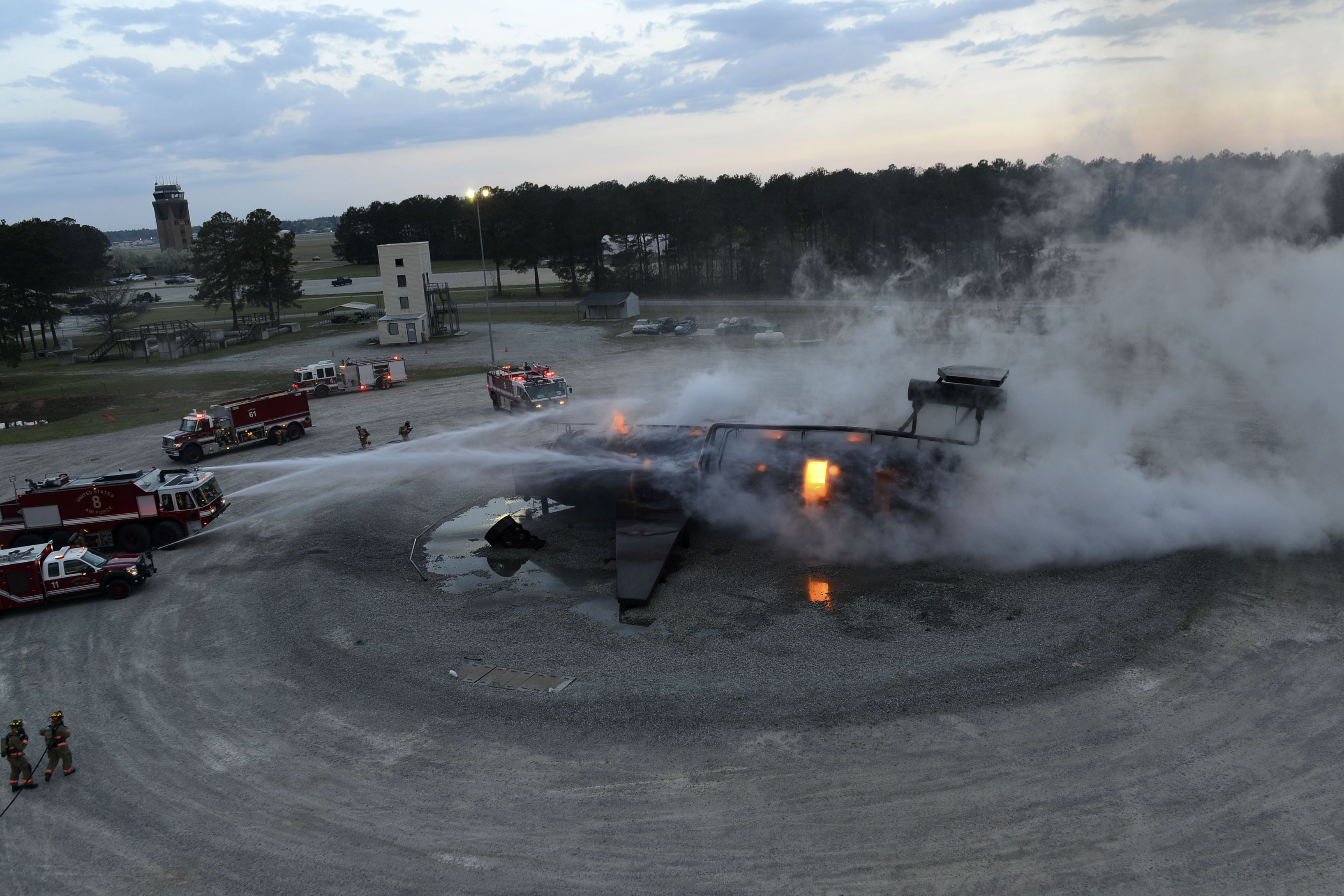 Firefighters battle flames > Shaw Air Force Base > Article Display