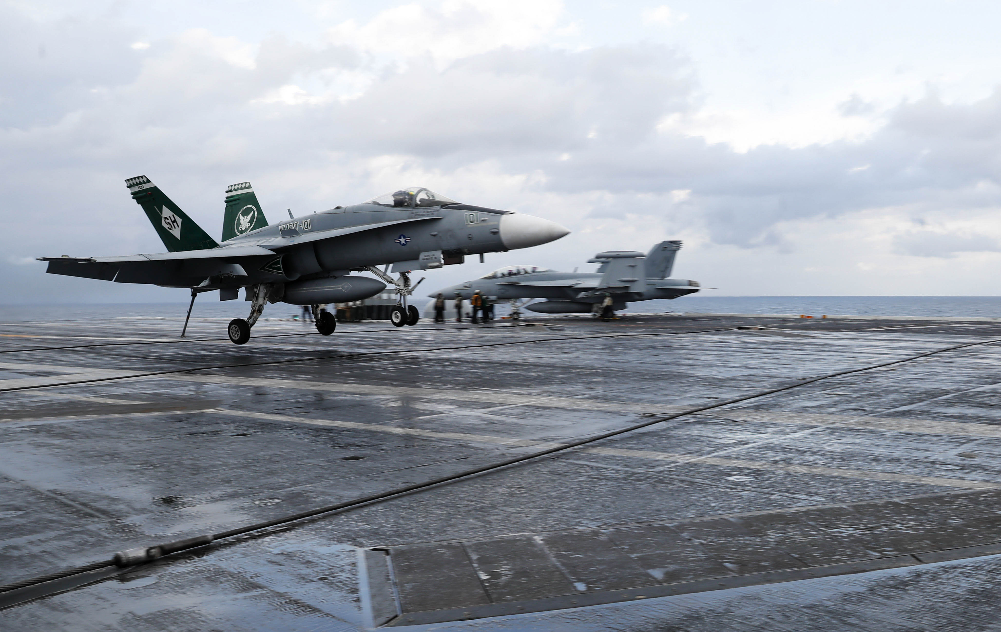 First For Finland: Lincoln Welcomes Partner Nation Pilot > United ...