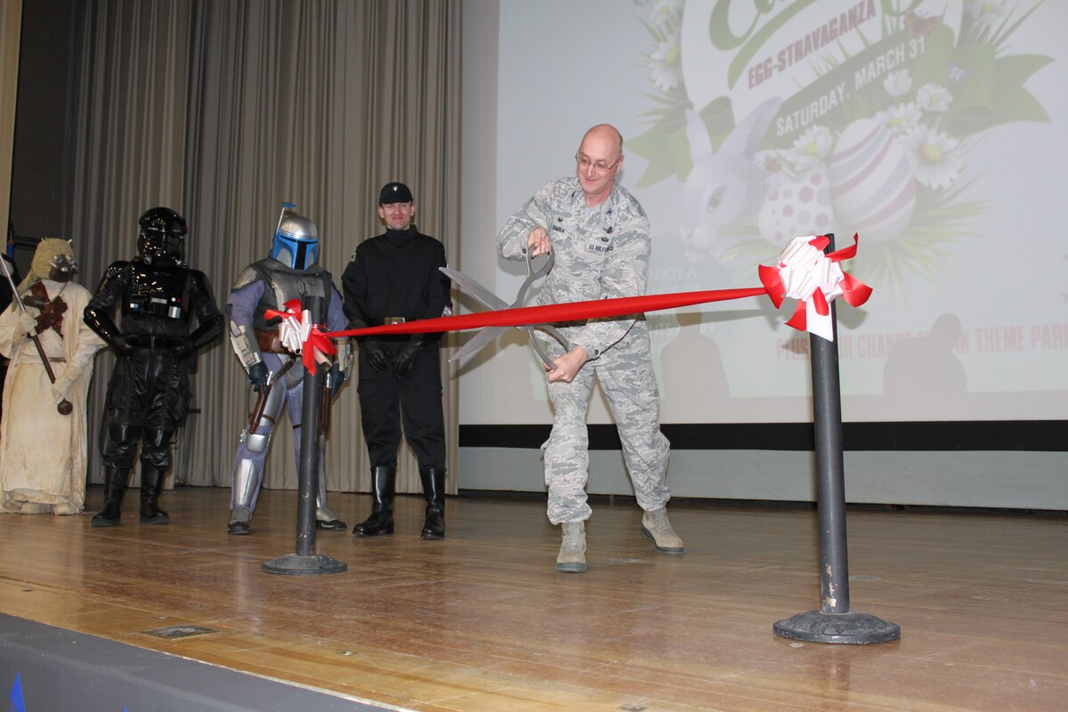 The theater awakens > Edwards Air Force Base > Article View