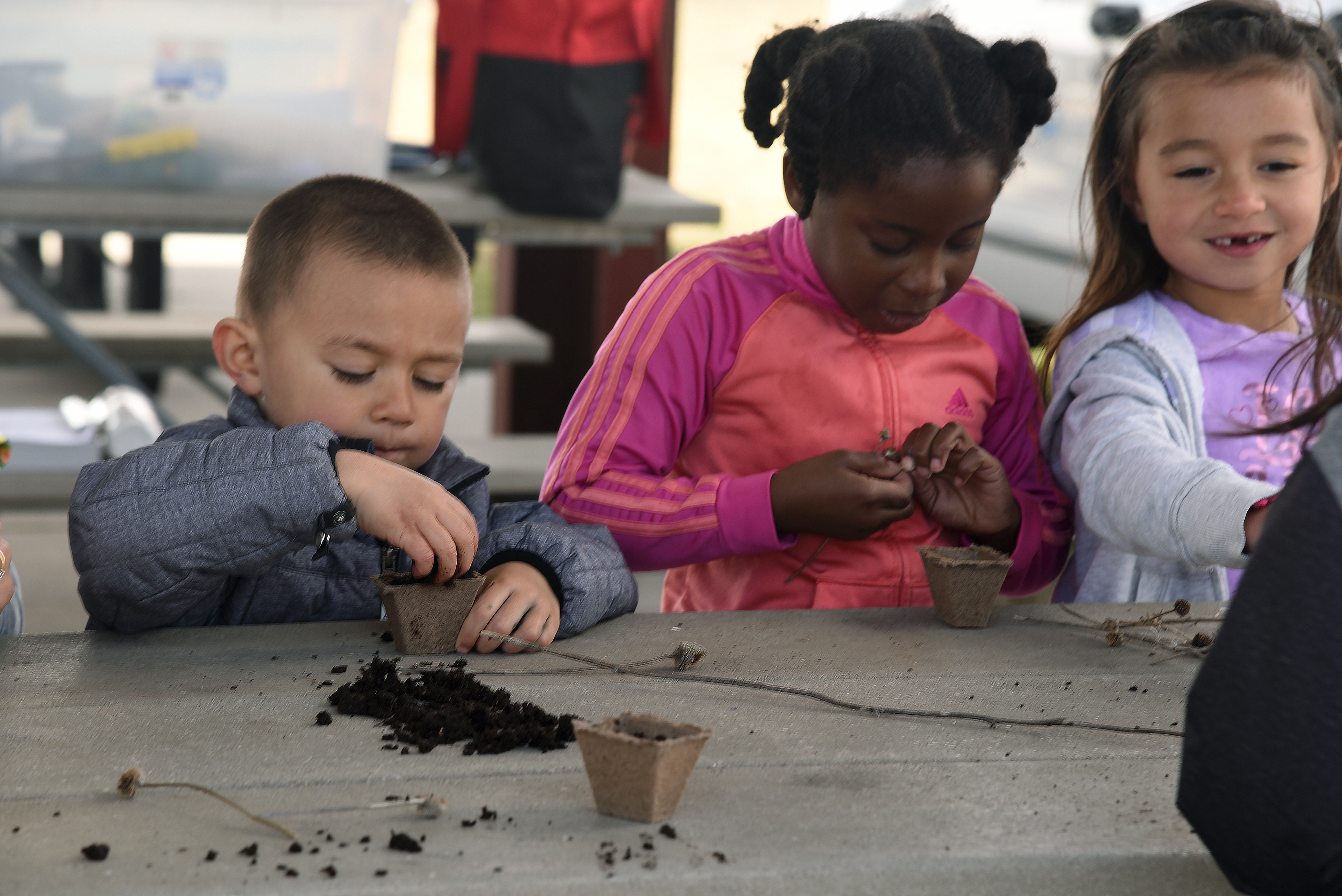Ecology club promotes STEM education > McConnell Air Force Base > News