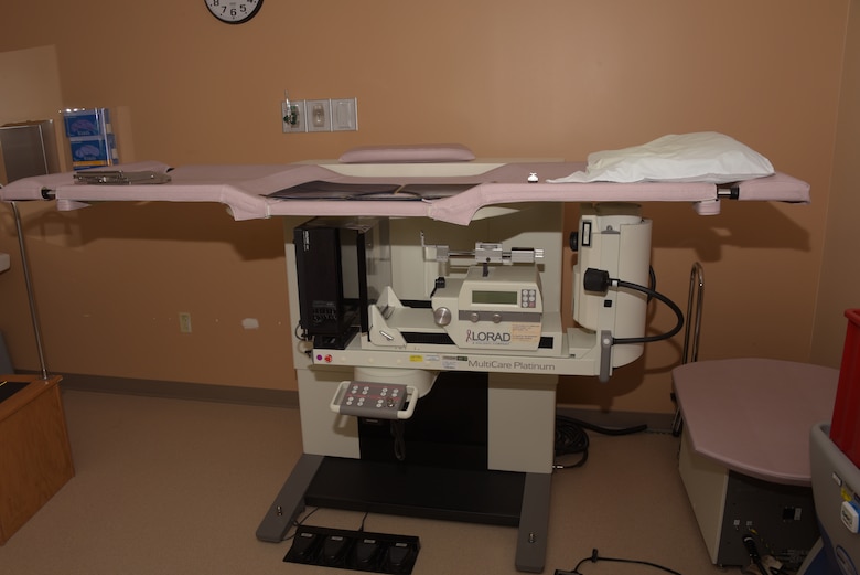 Travis AFB mammography clinic helps detect breast cancer > Air Mobility ...