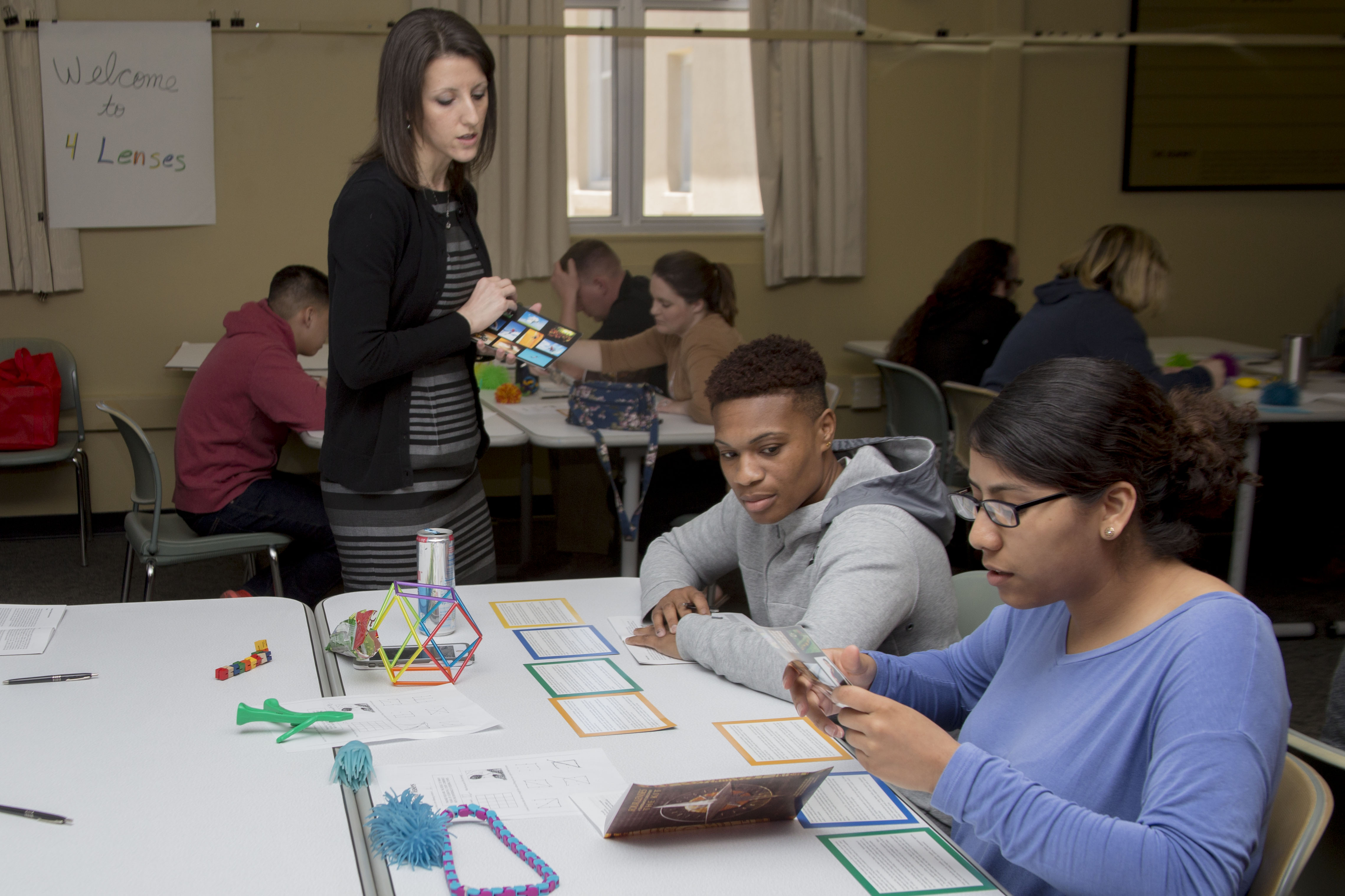Marines Participate in 4 Lenses Training