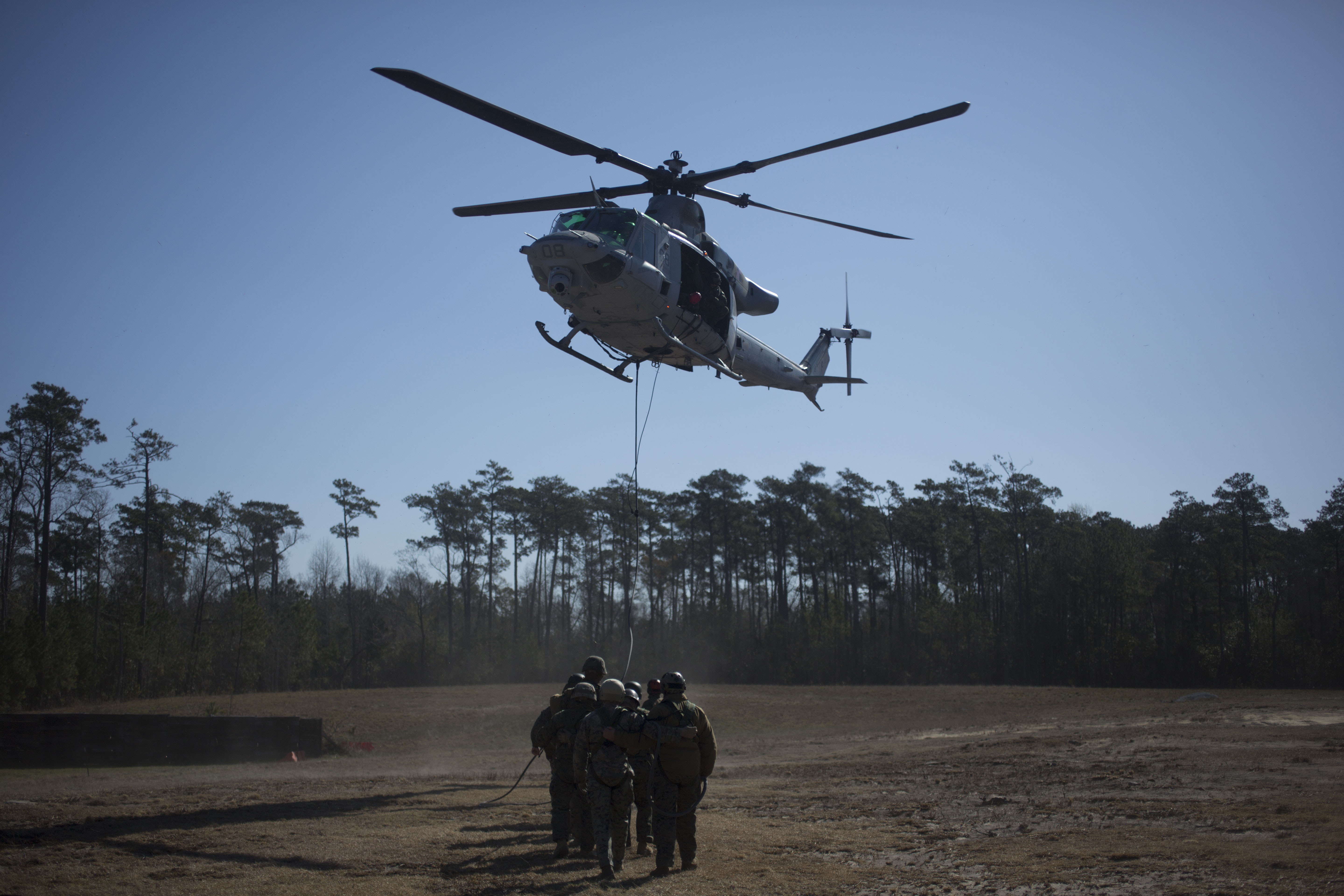 Marines conduct SPIE training for HRST course