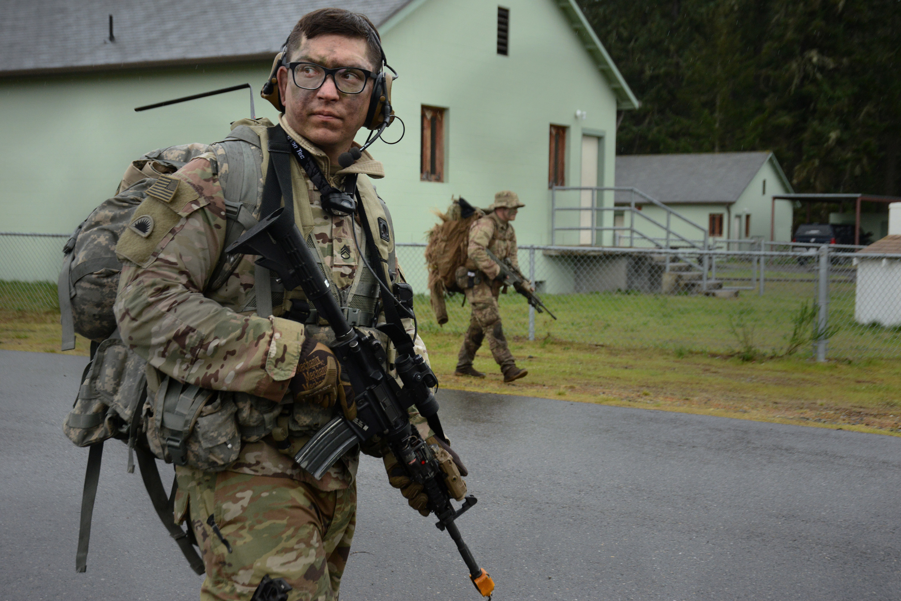 Ore. Guard troops work with Canadians to enhance readiness > National ...