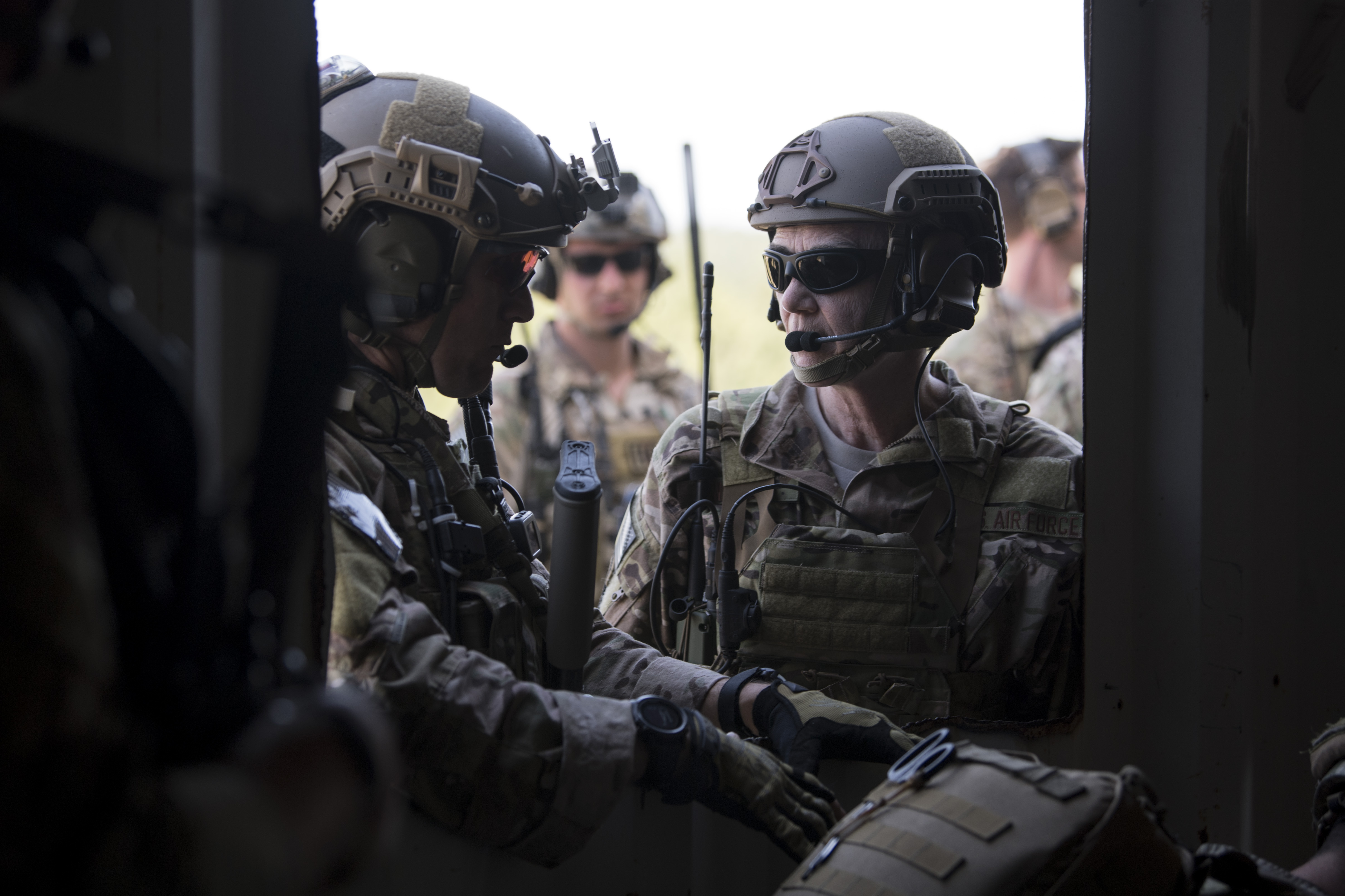 SECAF immersed in ST mission > Air Force Special Tactics (24 SOW ...