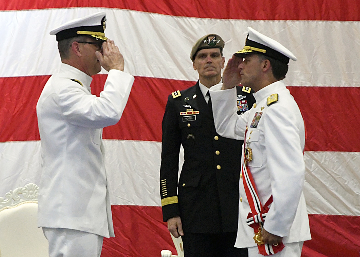 US 5th Fleet Holds Change of Command Ceremony > United States Navy ...