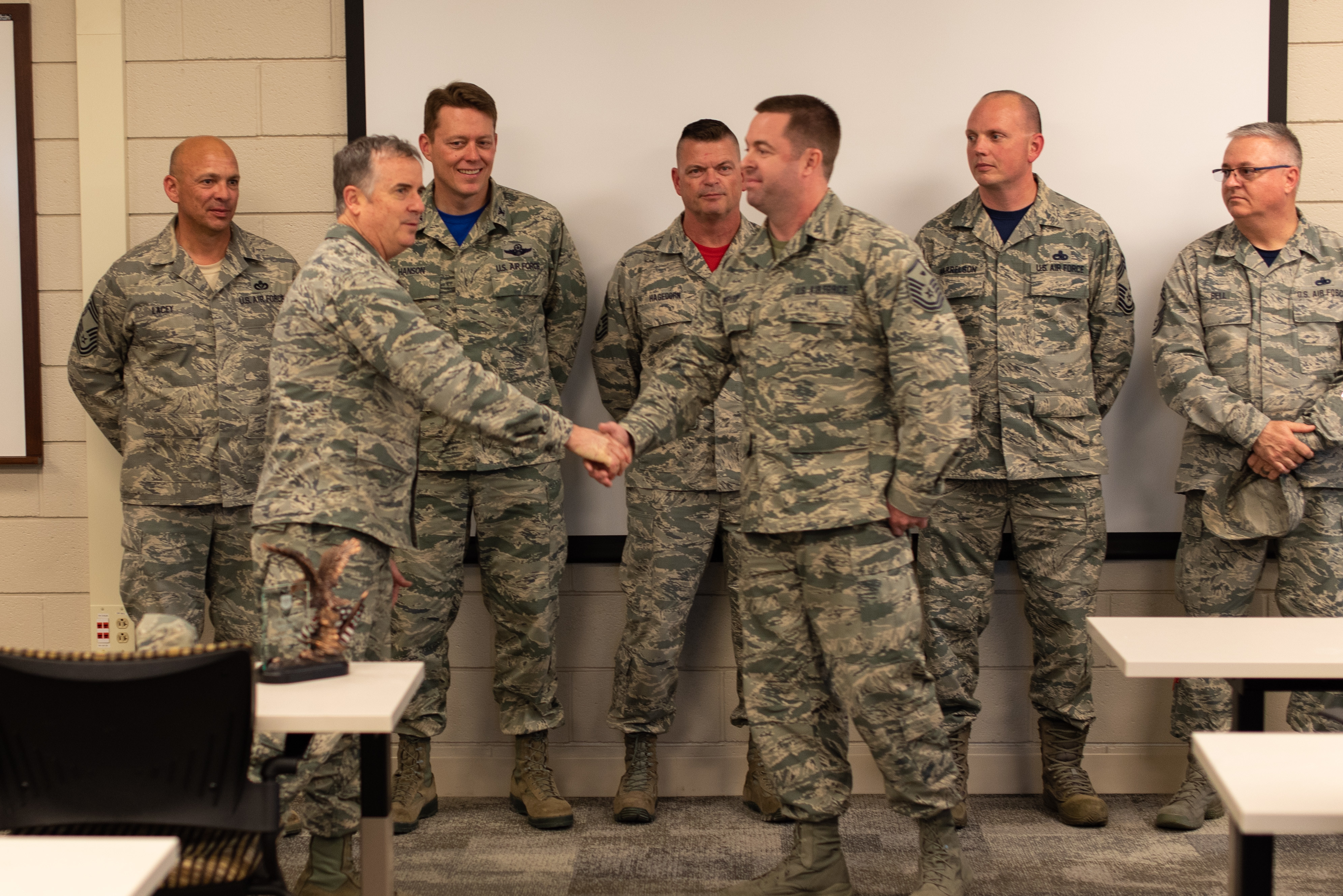 Commander presents annual awards