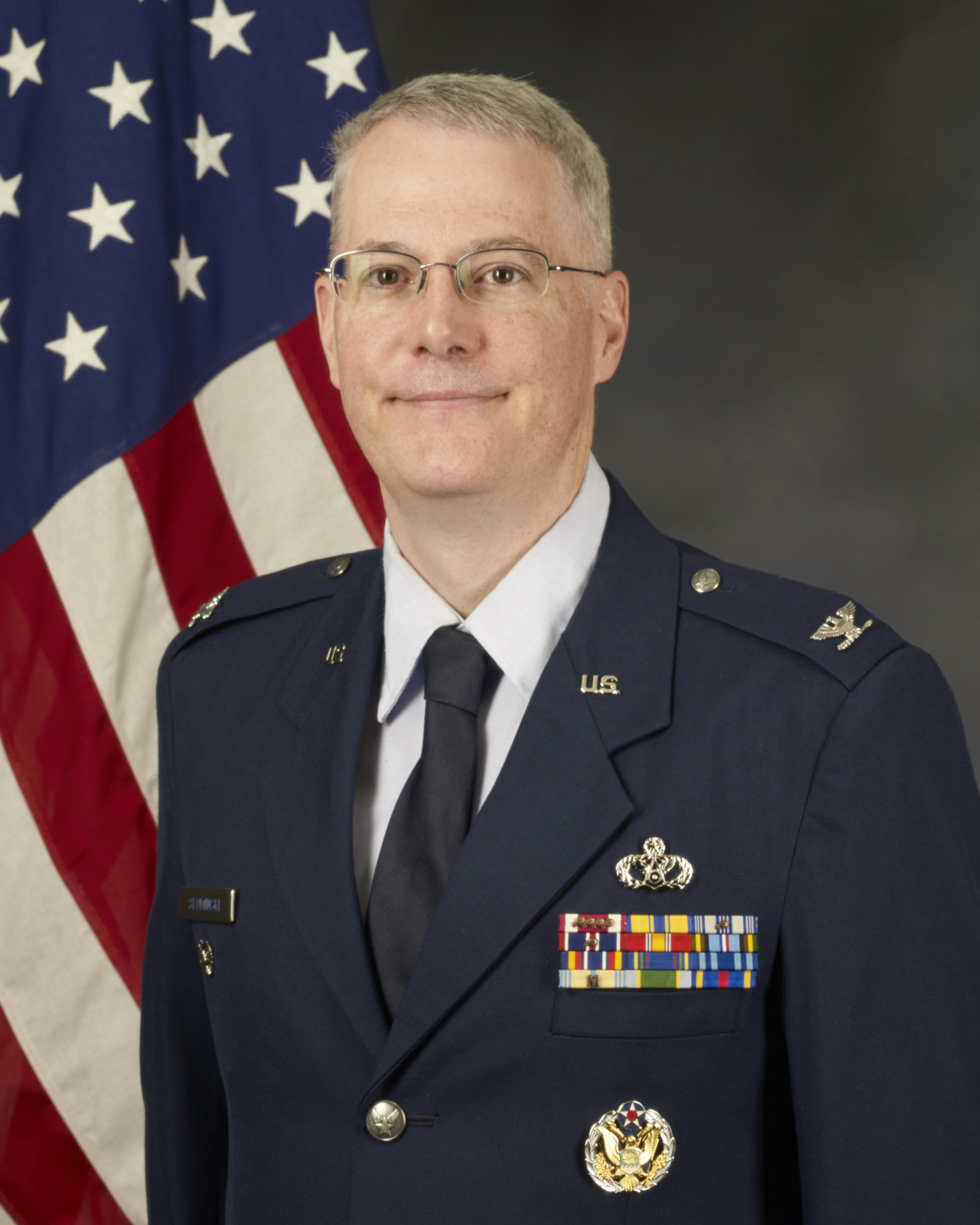 COLONEL MARK V. SLOMINSKI > Air Reserve Personnel Center > Display