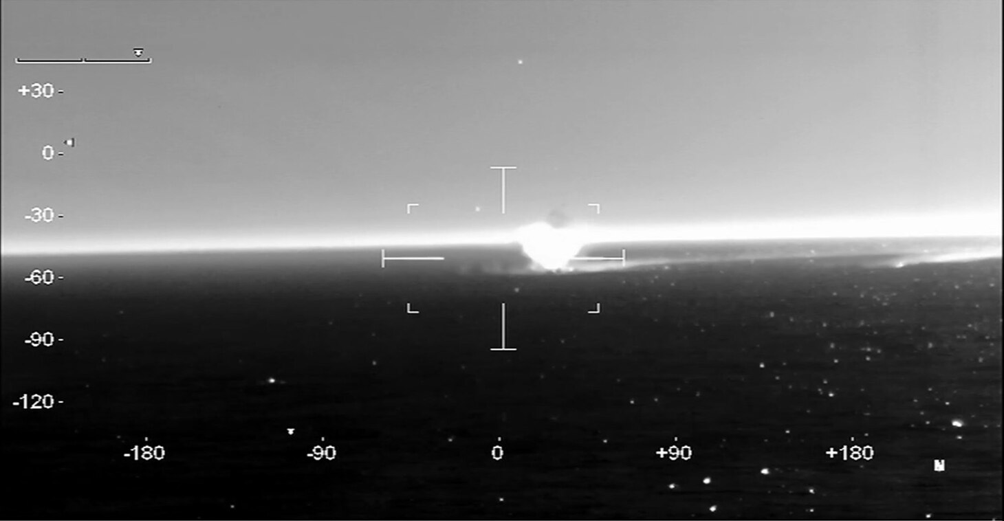 USS Milwaukee Fires Missiles, Kicks Off LCS Missile Module ...