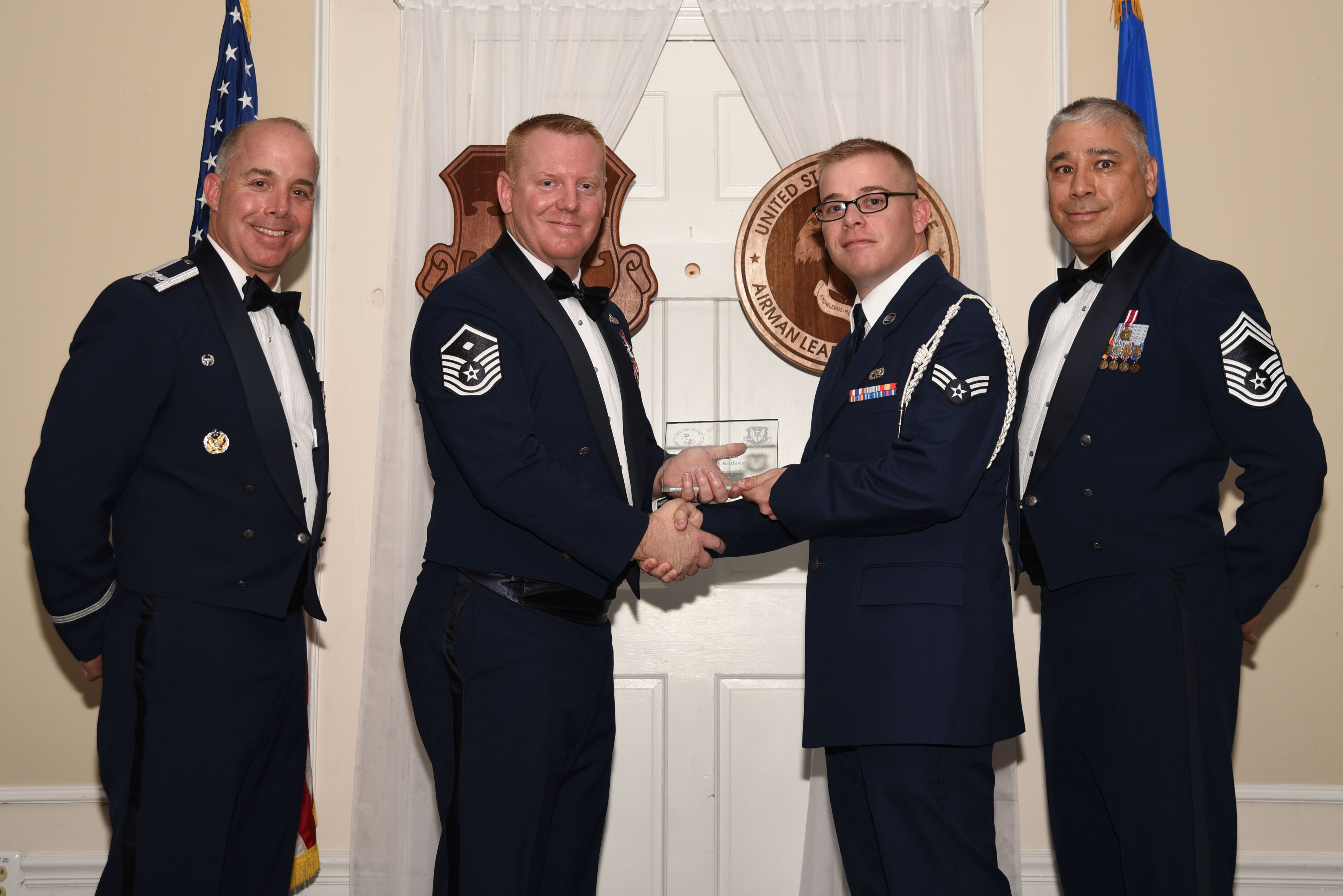 ALS Class 18-4 graduates > Shaw Air Force Base > Article Display