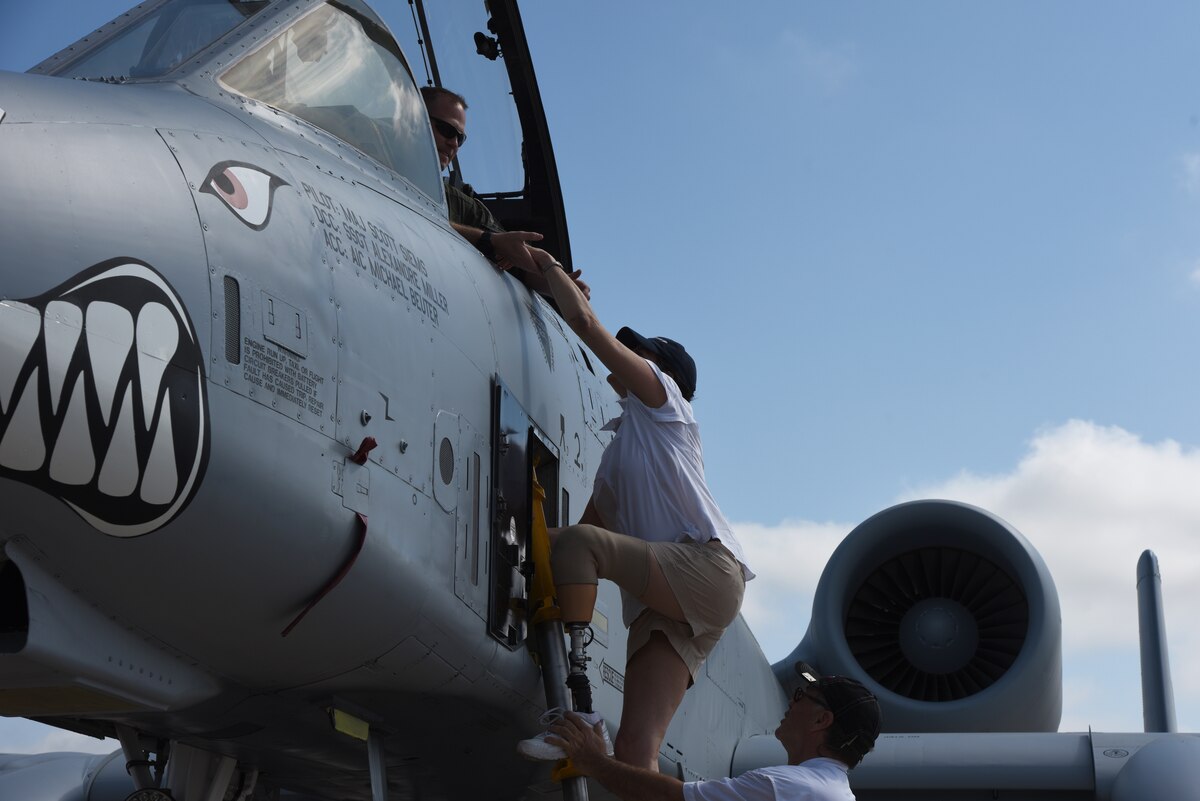 Laughlin hosts the ‘Fiesta of Flight’ > Laughlin Air Force Base > Display