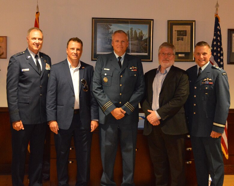 Leaders gather to honor NORAD’s 60th Anniversary > CONR-1AF (AFNORTH ...