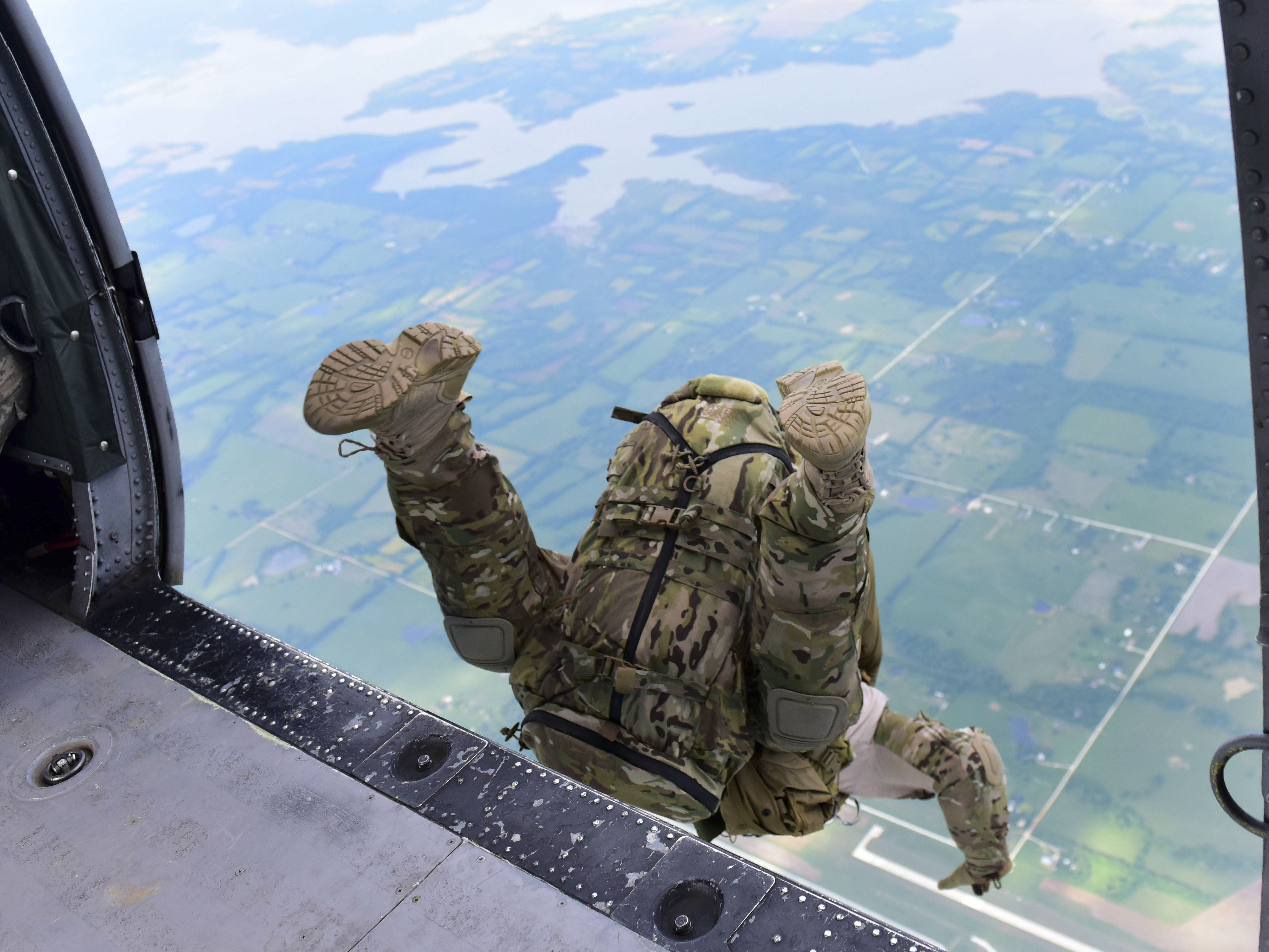 TACPs conduct training with Whiteman aircraft > Kirtland Air Force Base ...