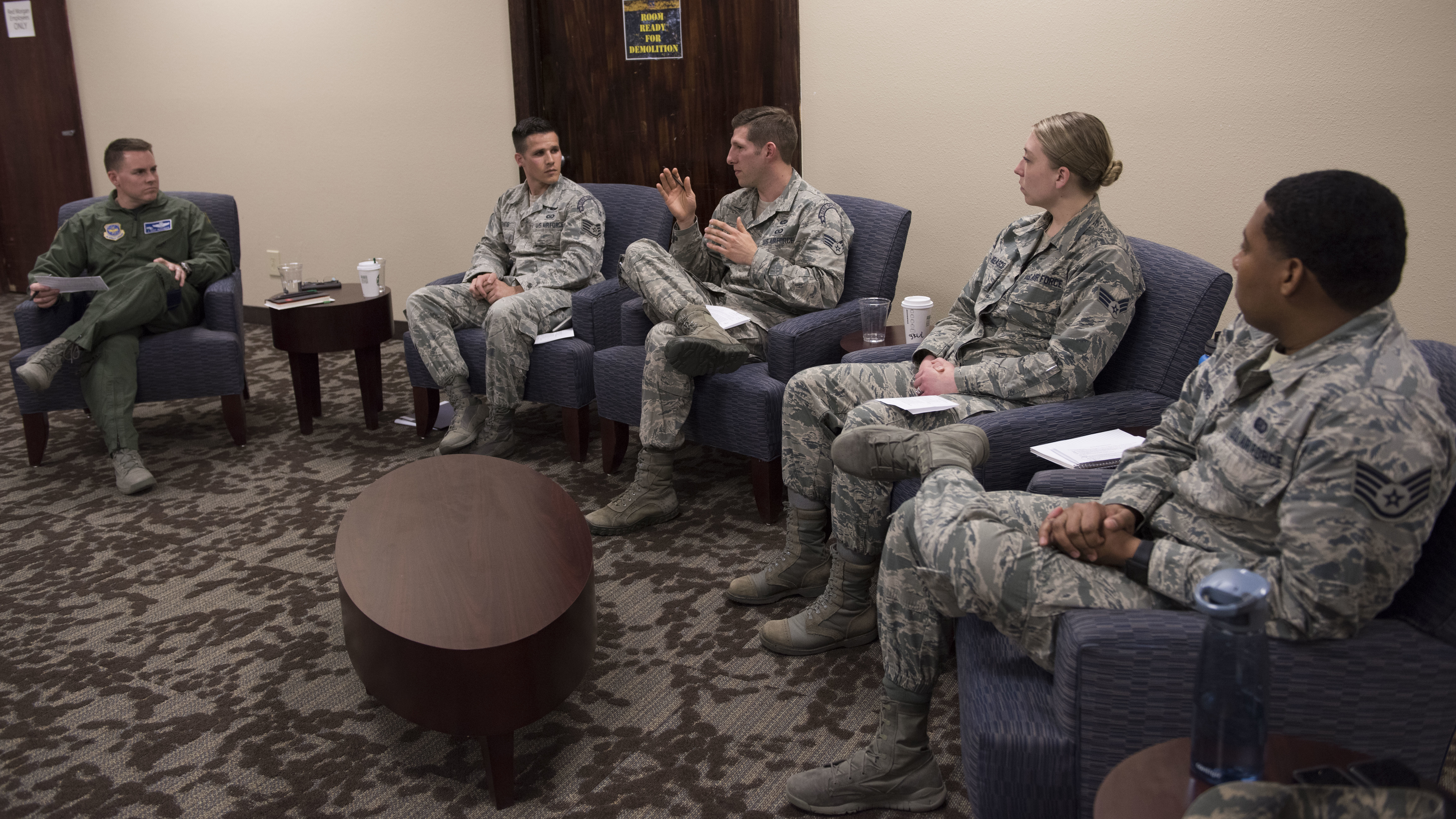 Fairchild Airmen reverse mentor leadership > Fairchild Air Force Base ...