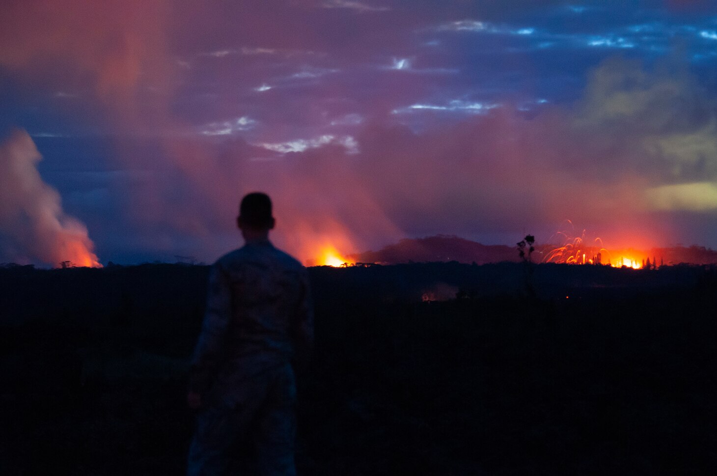 Army, Air Guardsmen Keeping Citizens Safe as Hawaii Volcano Erupts > U ...
