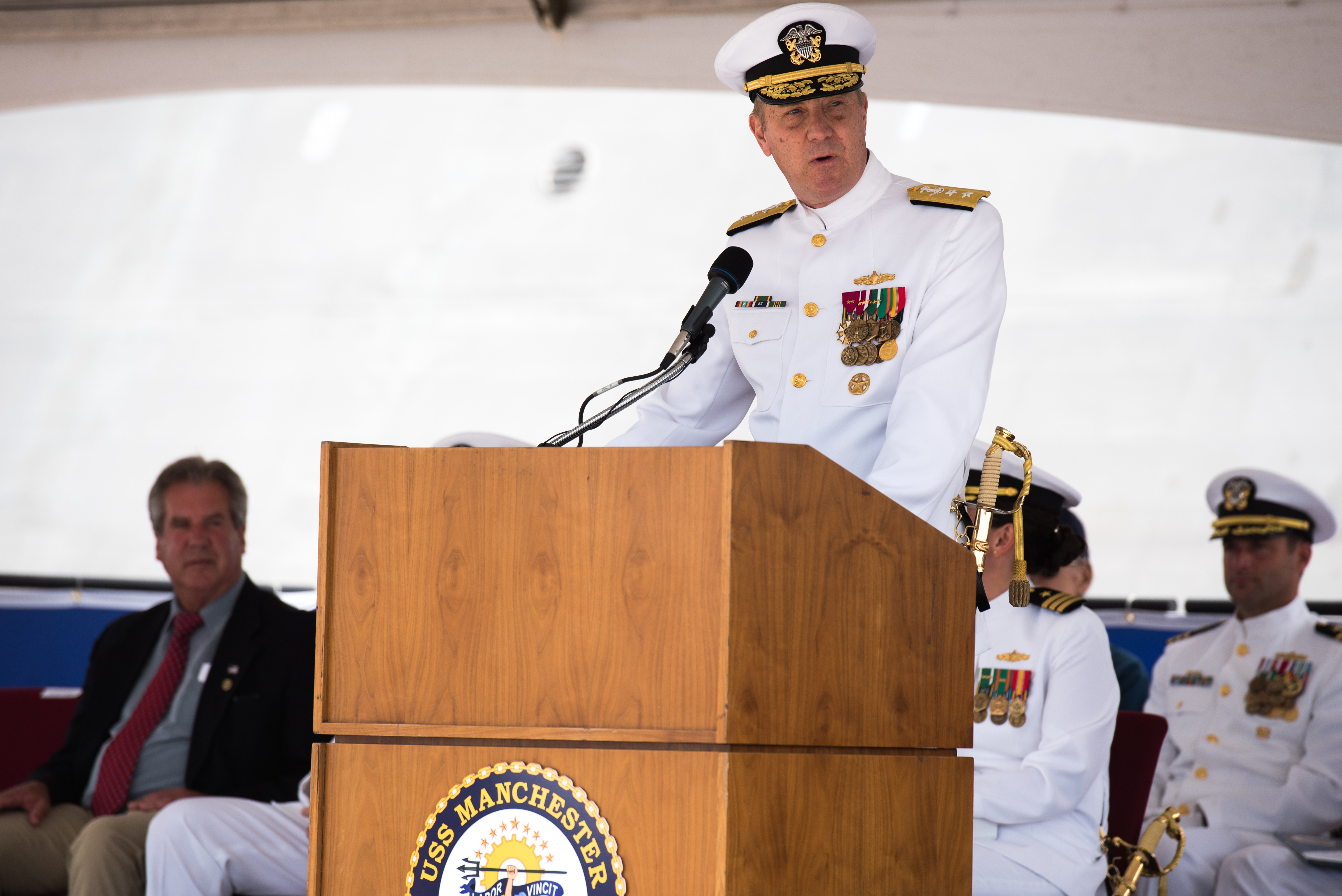 USS Manchester Commissioned as Navy's Newest Surface Combatant > United ...