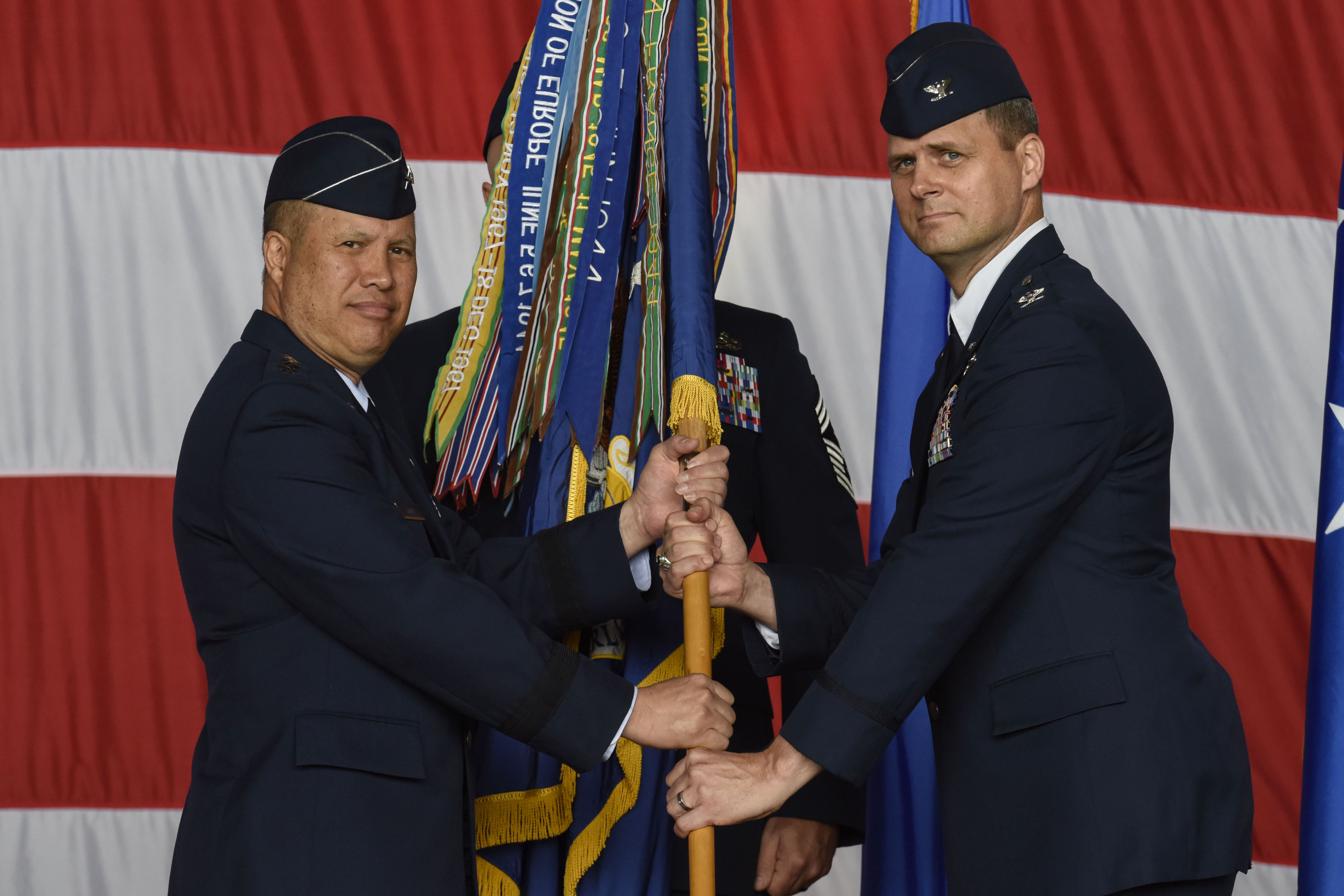 Safranek assumes command of 436th AW > 512th Airlift Wing > Article Display