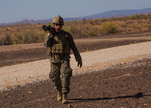 3d LAAD Conduct Live Fire Exercise at Yuma Proving Grounds > Marine ...