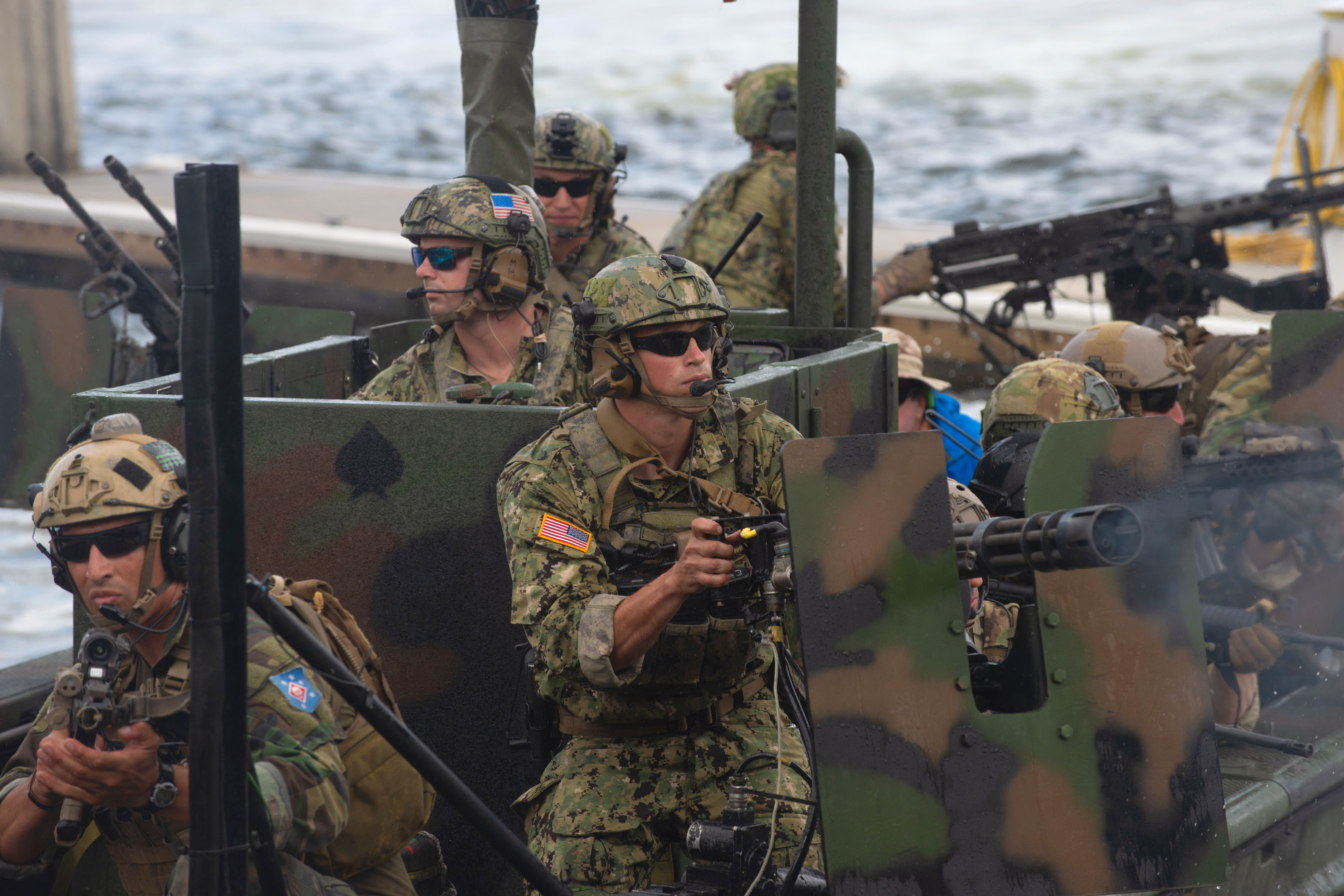 Manning Weapons | U.S. Department of War