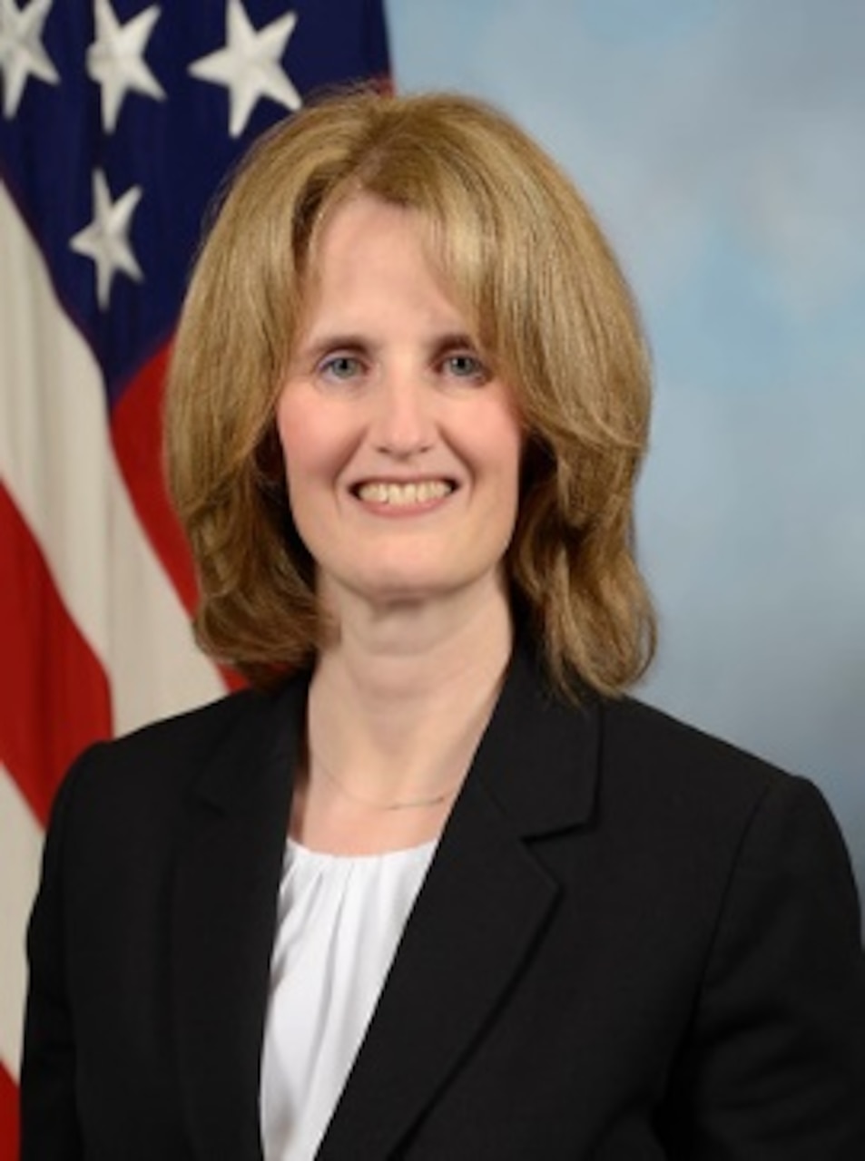 Dr. Lisa Porter > U.S. Department of War > Biography | U.S. Department ...