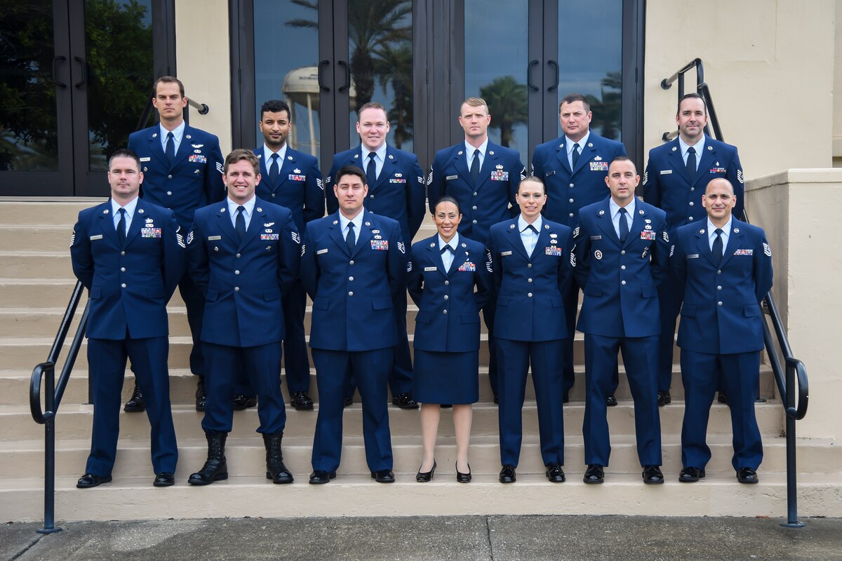 Over 70 Citizen Airmen Earn CCAF Degrees > 920th Rescue Wing > Article ...