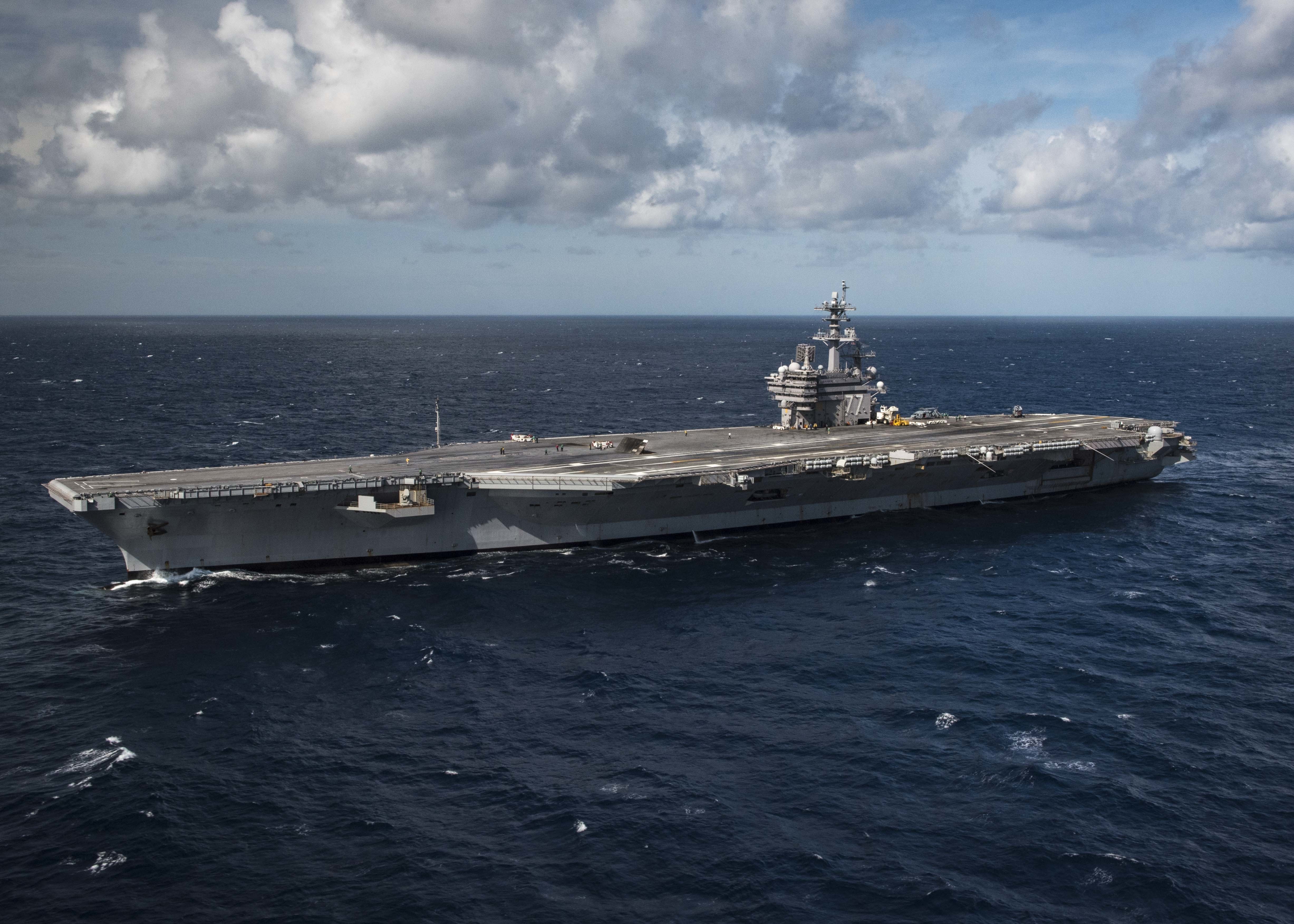 Navy Joins the Nation in Mourning Loss of Former President, Sailor ...