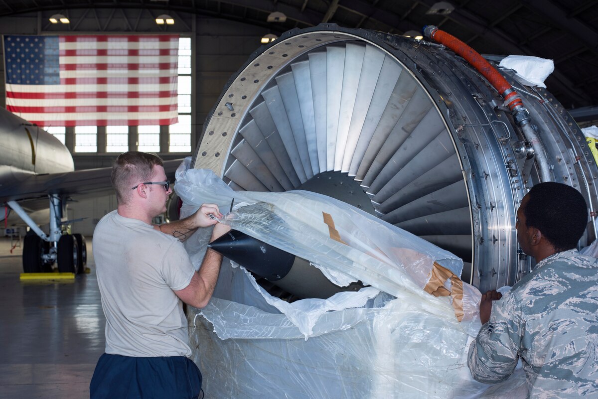 6th MXS, AMXS teamwork ensures rapid global mobility > MacDill Air ...