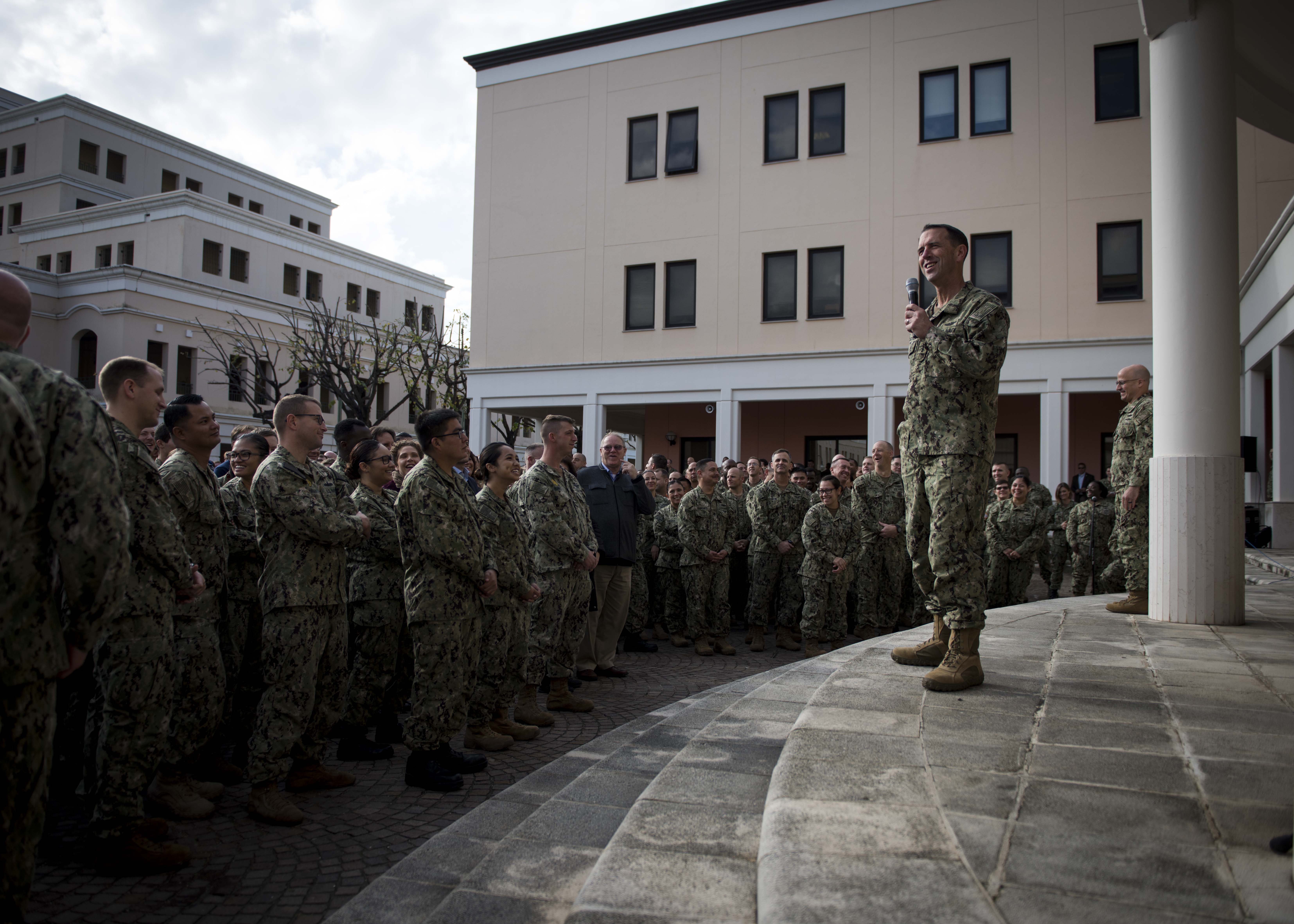 CNO, MCPON Visit Naples Region Sailors > United States Navy > display ...